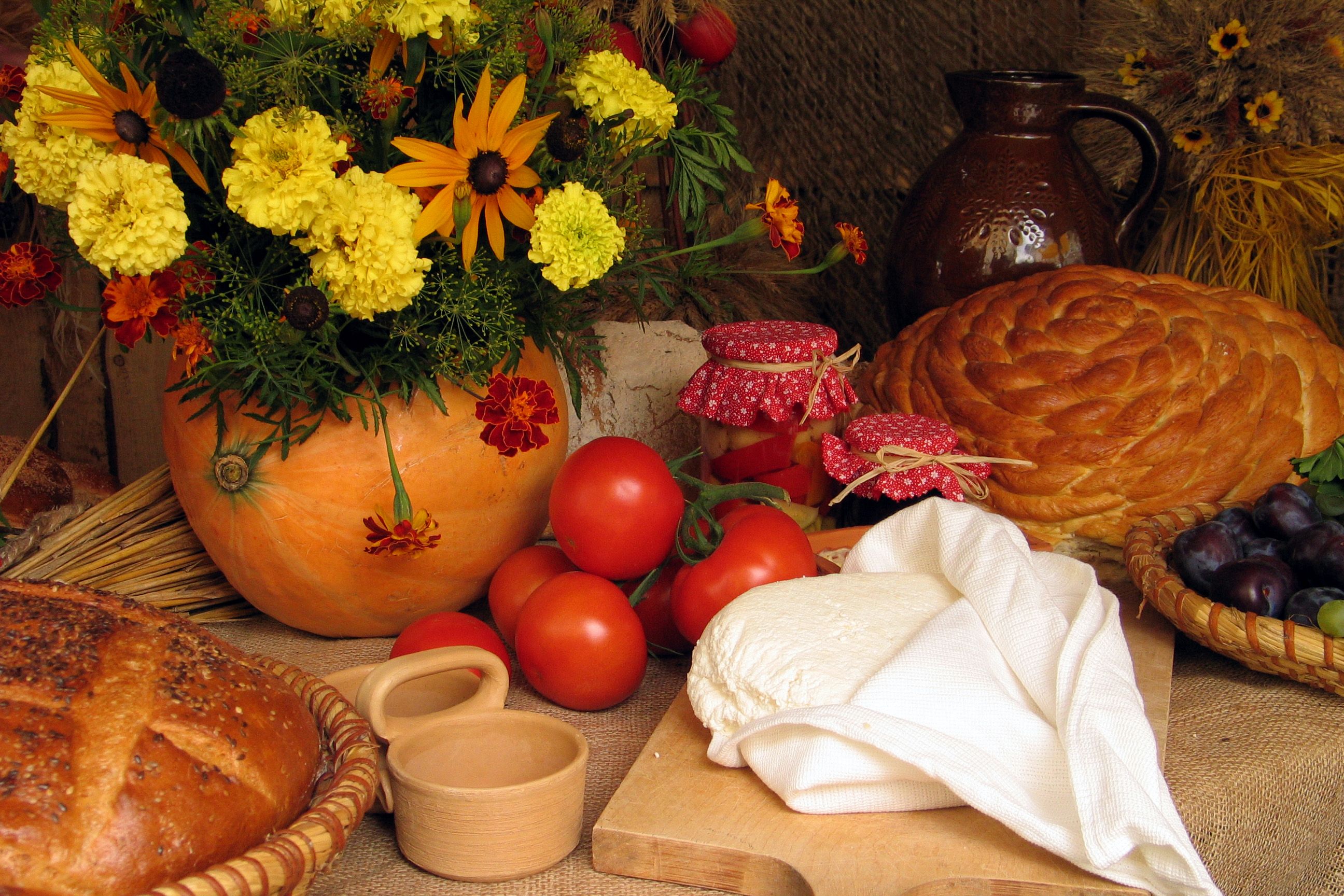 Rustic Table with Food · Free Stock Photo