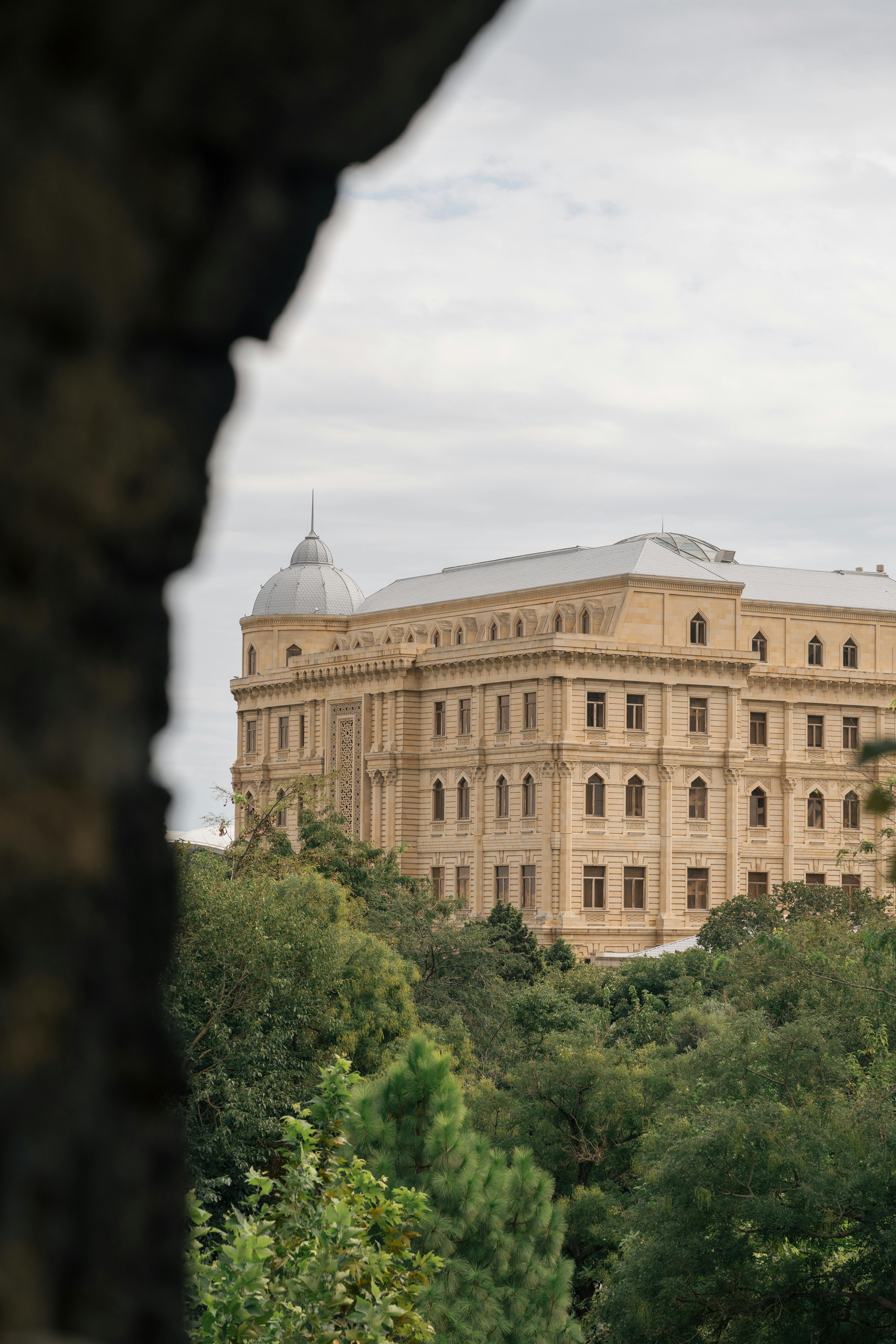 Building of Azerbaijan Technical University in Baku · Free Stock Photo