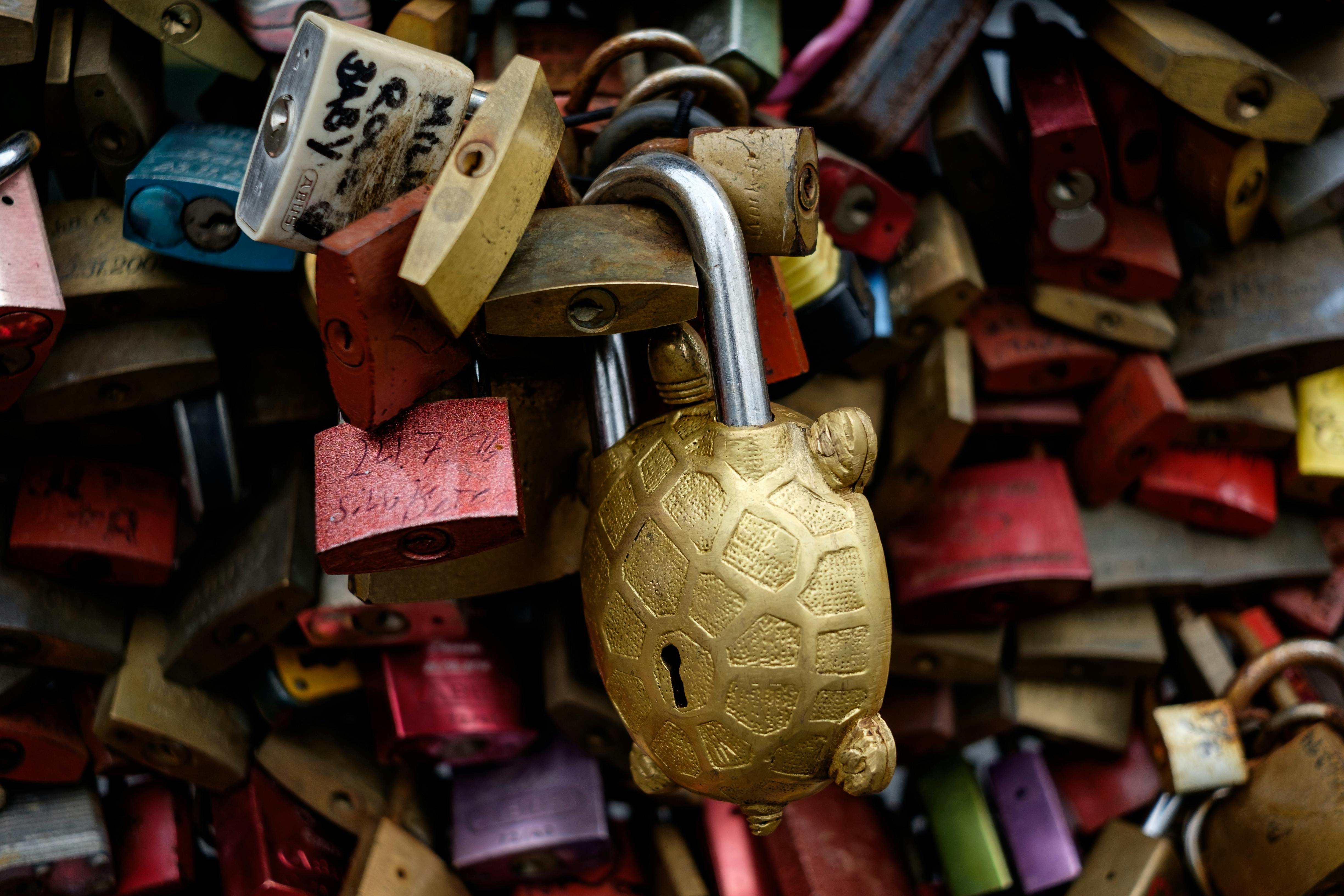 Lock And Key Puzzle Photos, Download The BEST Free Lock And Key Puzzle ...