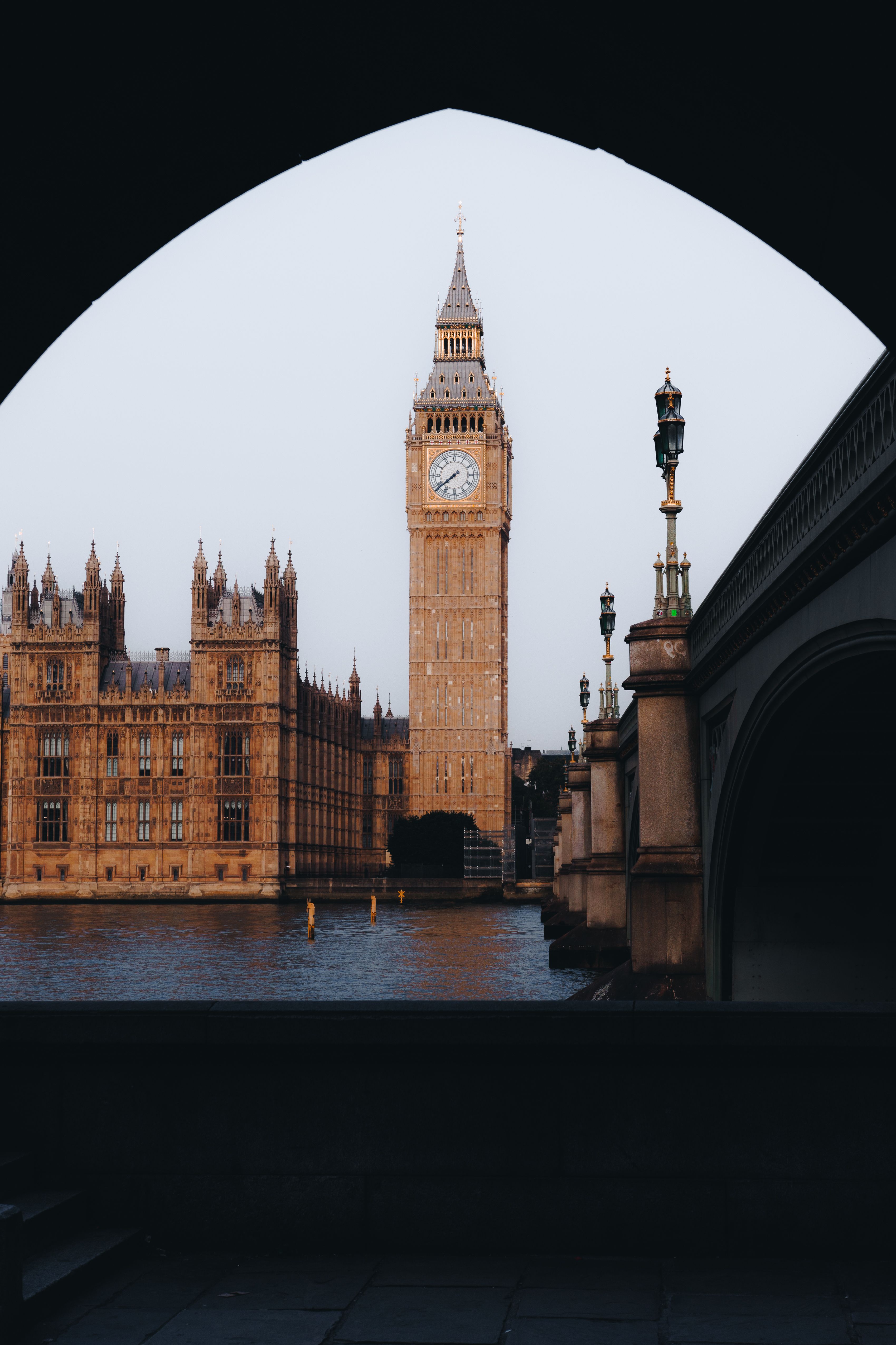 Elizabeth Tower · Free Stock Photo