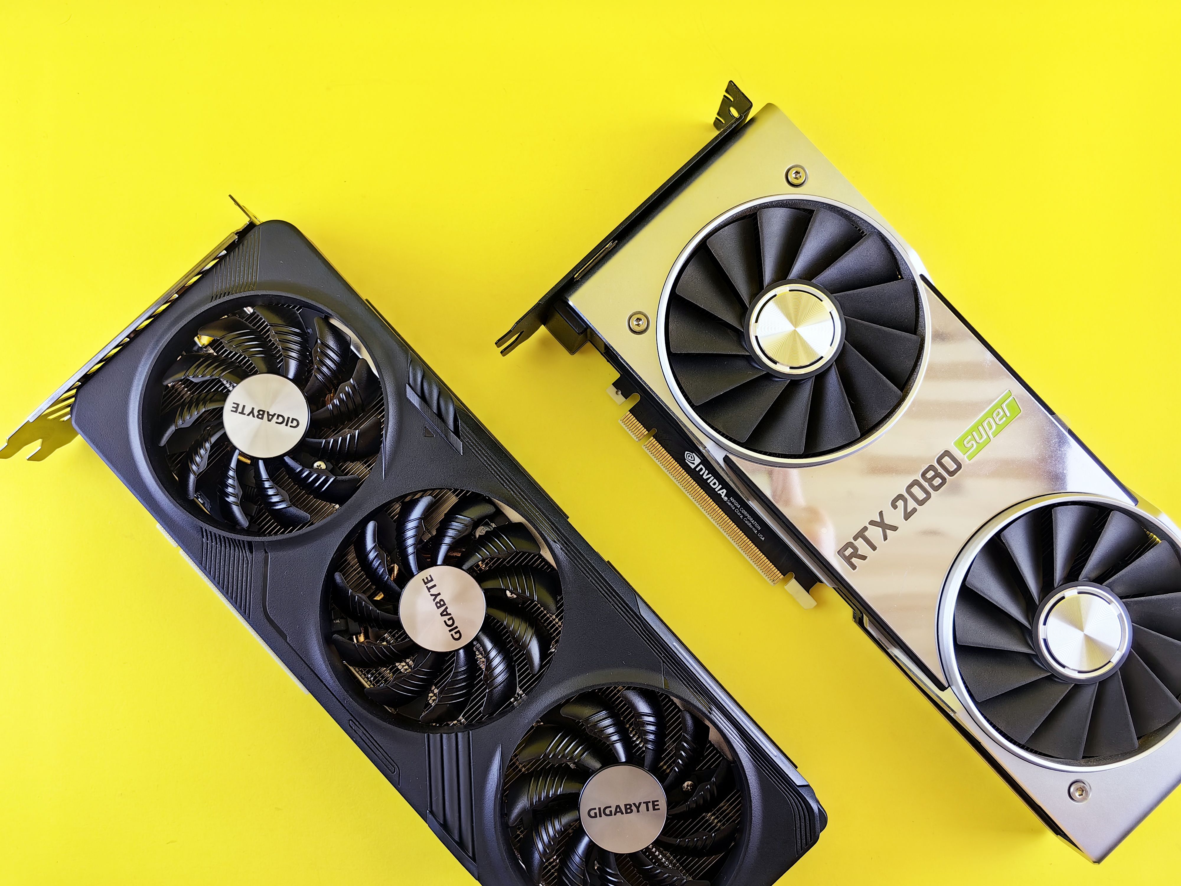 10+ Foto Rtx Terbaik · Unduh Gratis 100% · Foto Stok Pexels