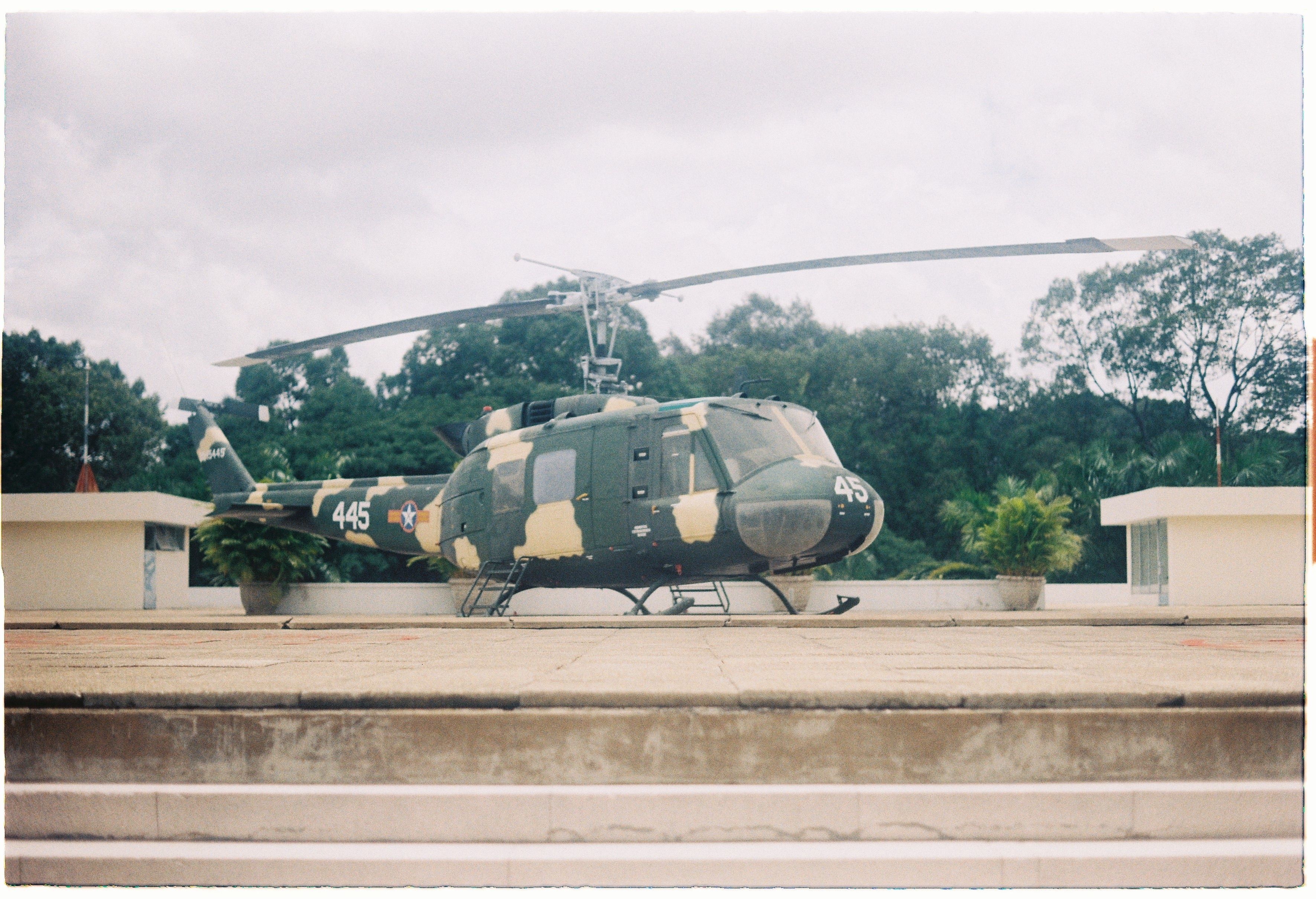 A Helicopter on the Ground · Free Stock Photo