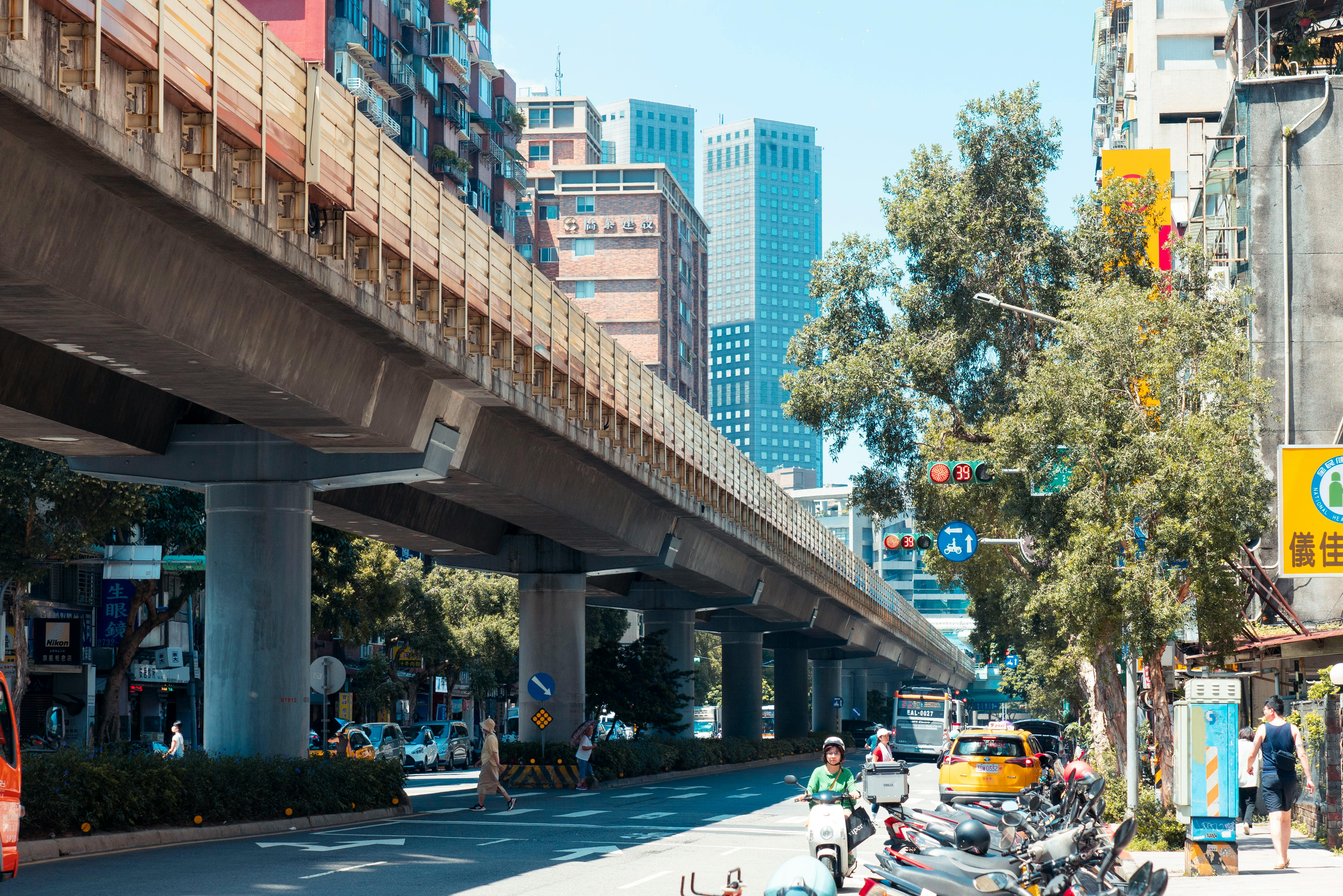 Elevated Photos, Download The BEST Free Elevated Stock Photos & HD Images