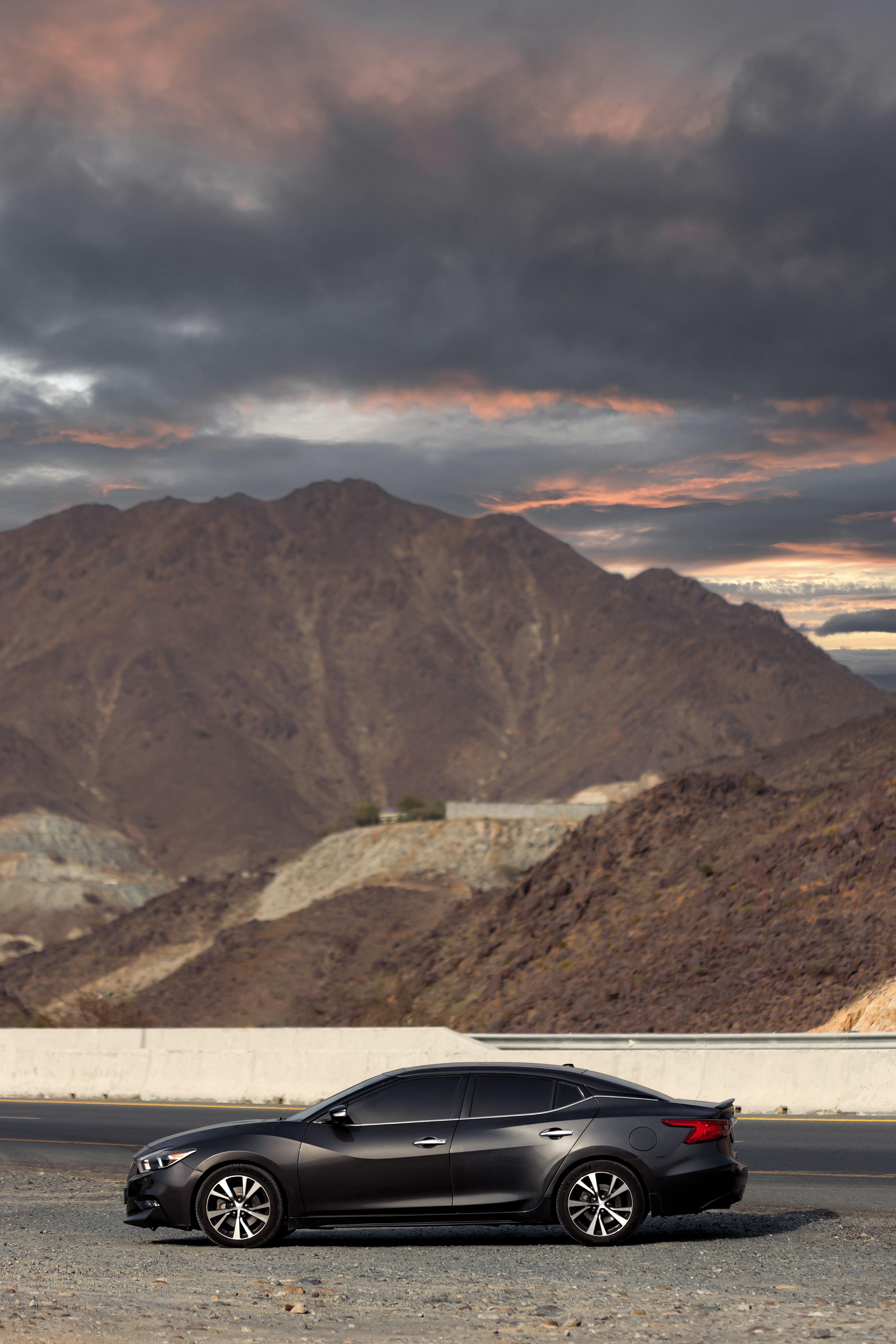 Nissan Cars Photos, Download The BEST Free Nissan Cars Stock Photos ...