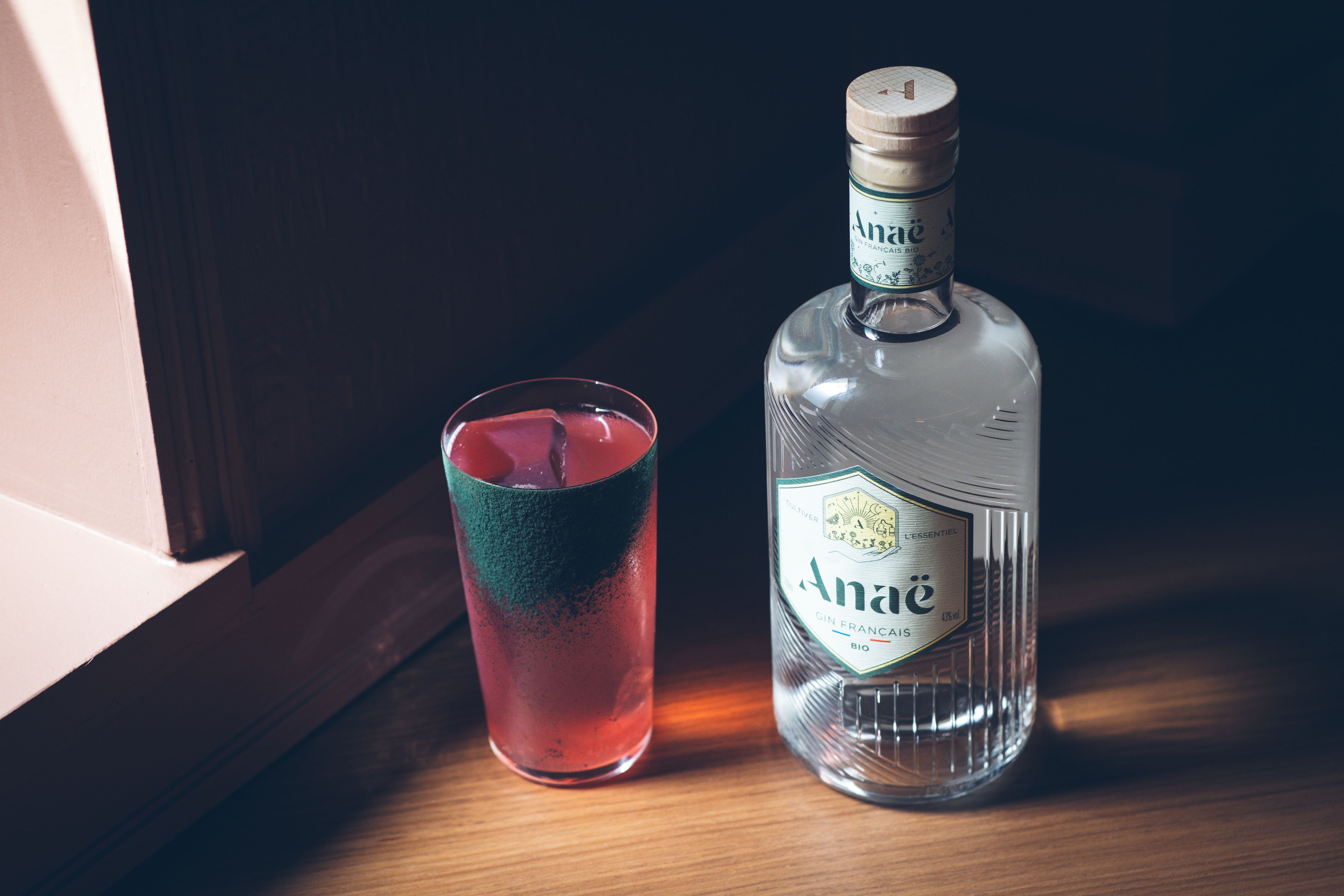 Vinexpo Paris 2024 Cocktailzubereitung Mit Klarem Eis ...
