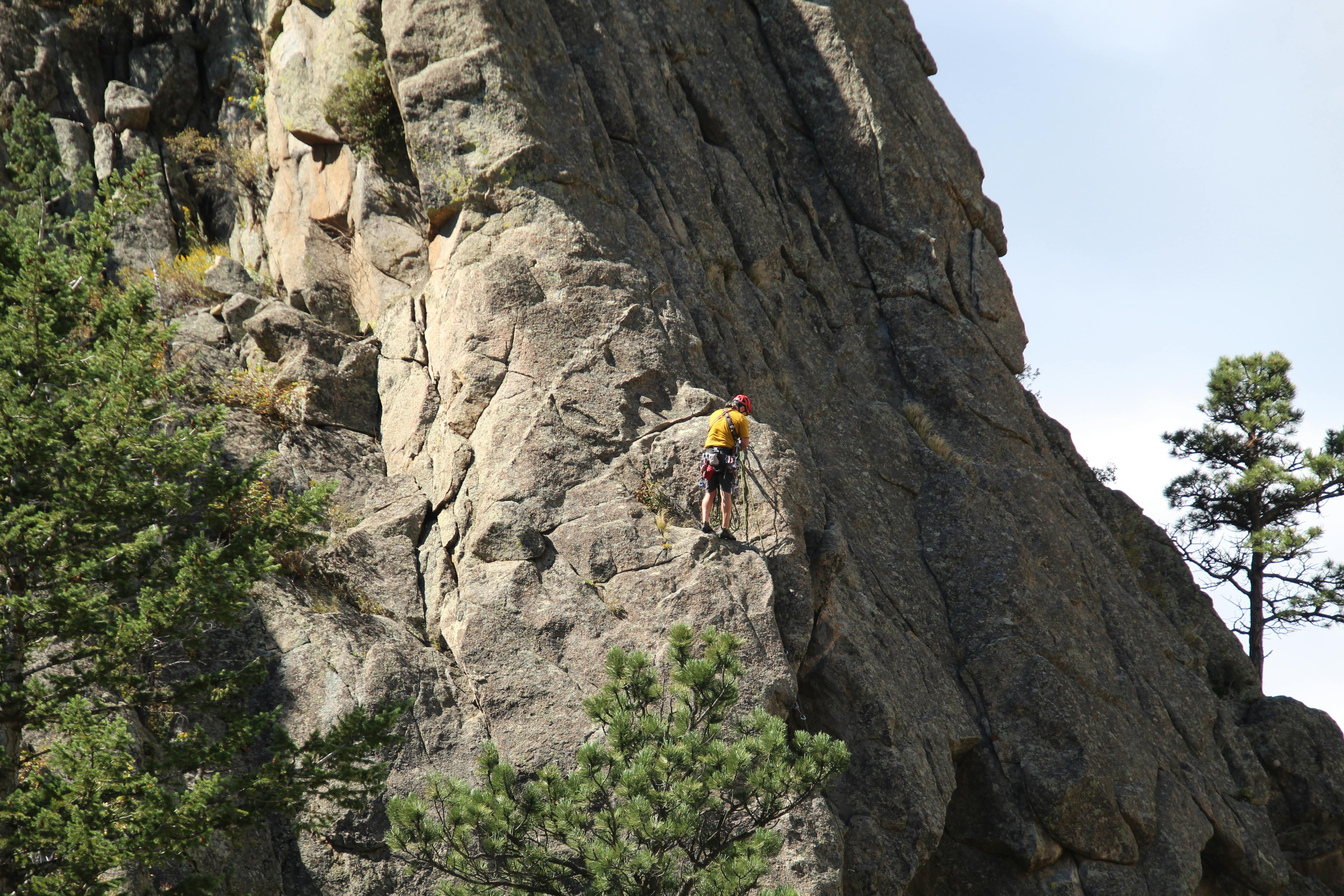 Man Rock Climbing · Free Stock Photo
