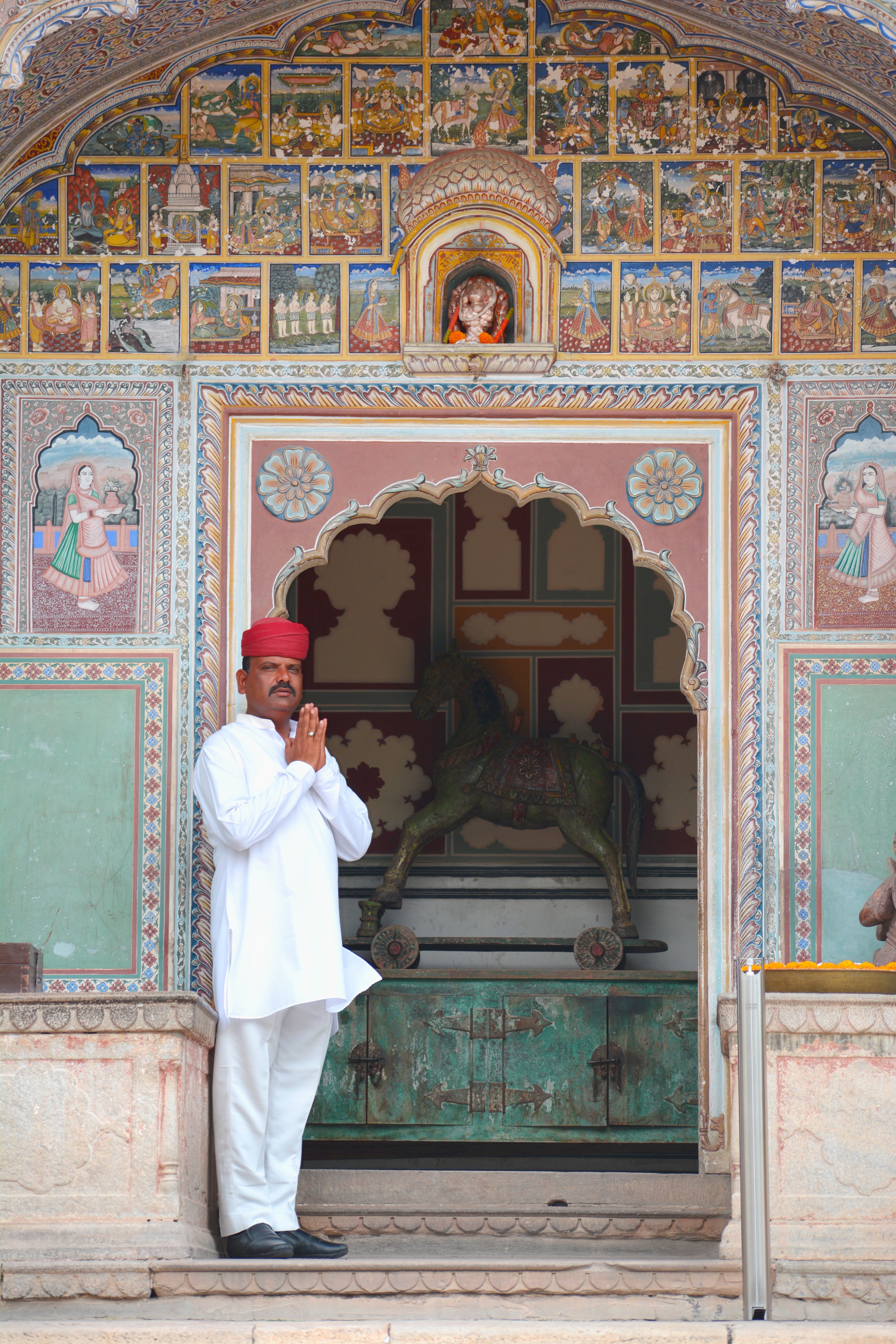 Indian Shrine Photos, Download The BEST Free Indian Shrine Stock Photos ...