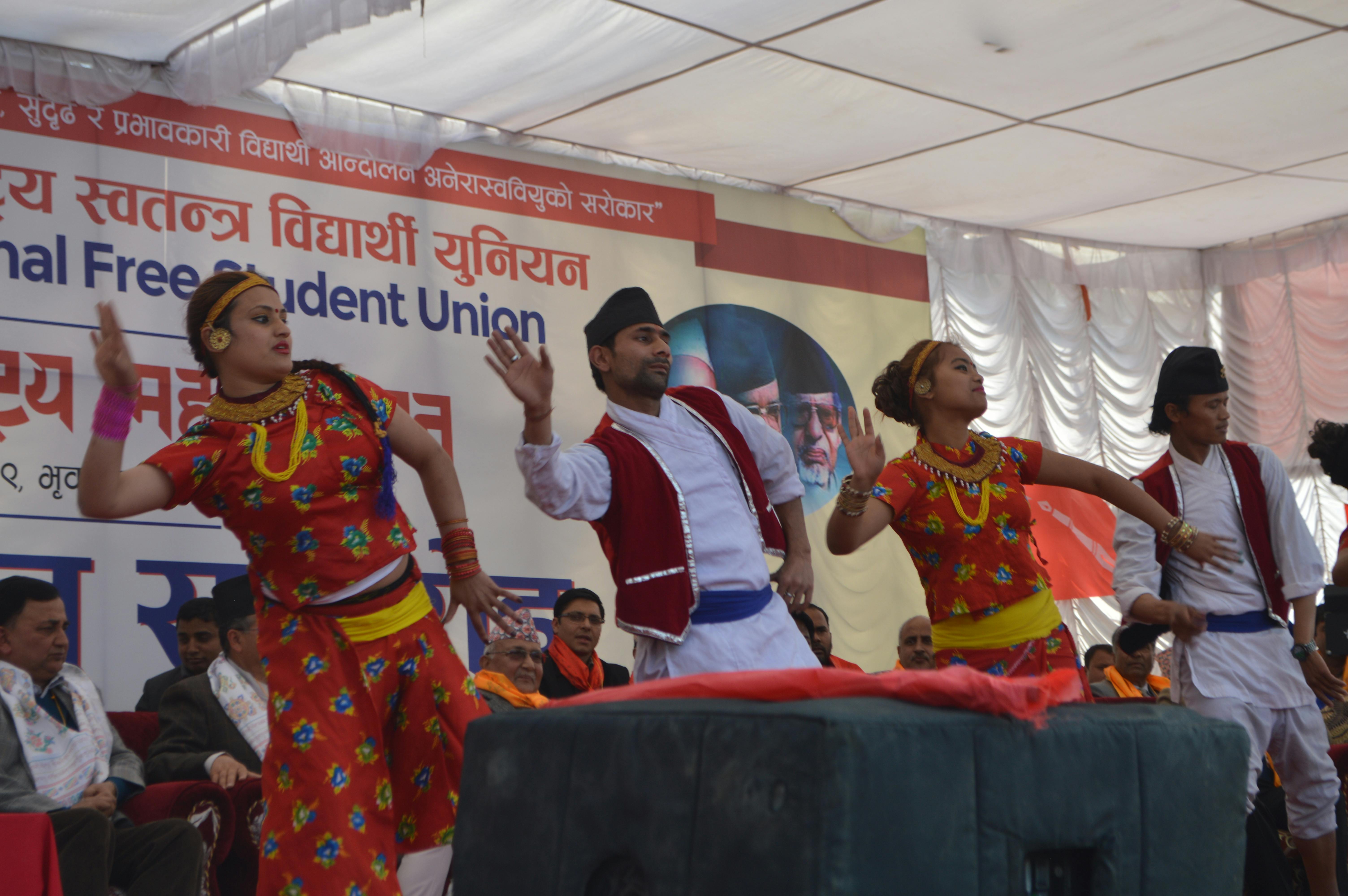 24 fotos y vídeos de Prem Sharma Paudel guardados por Prem Sharma Paudel