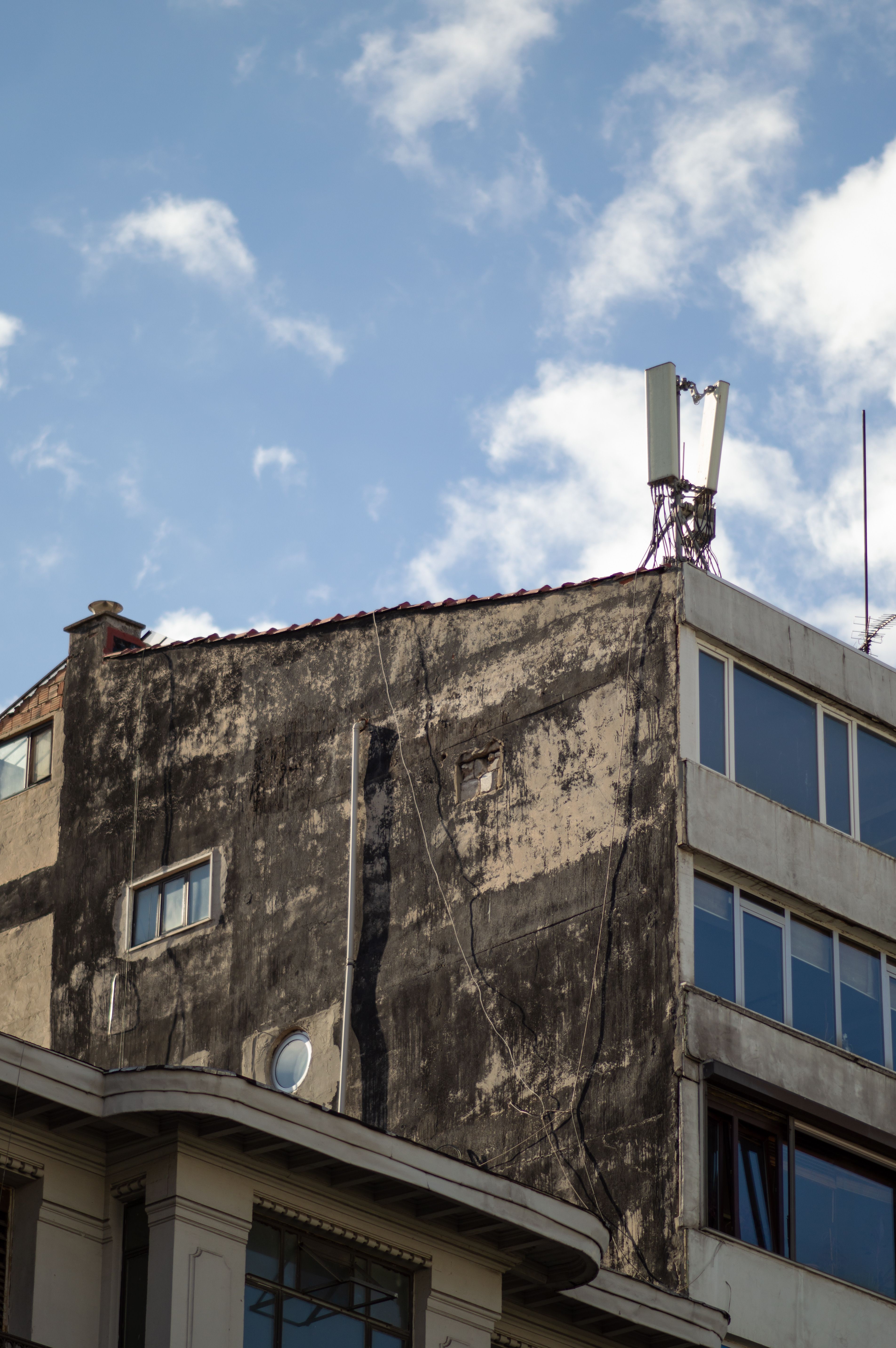 Wall of a Residential Building · Free Stock Photo