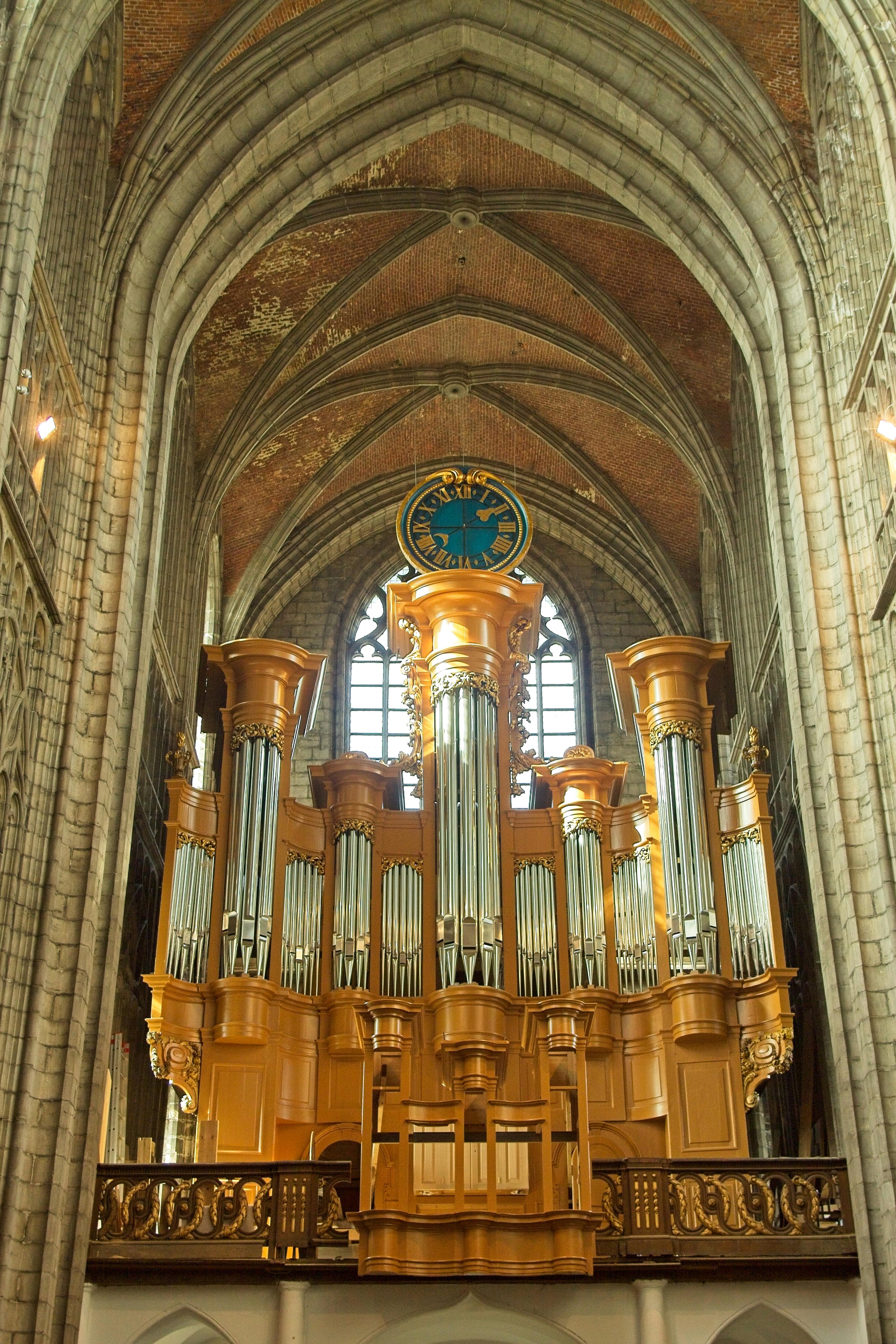 Golden Organ in Gothic Church · Free Stock Photo