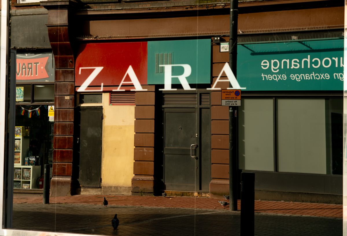 Zara Logos Photos, Download The BEST Free Zara Logos Stock Photos & HD ...