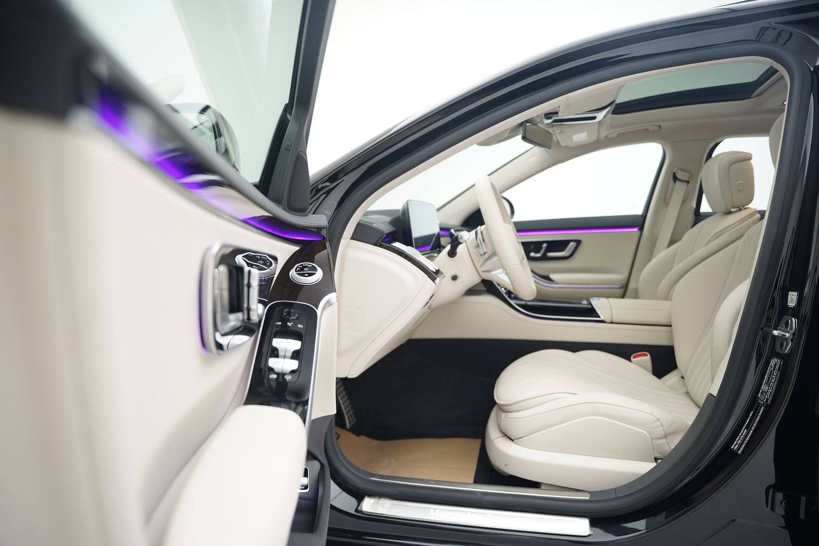 Maybach Photos, Download The BEST Free Maybach Stock Photos & HD Images