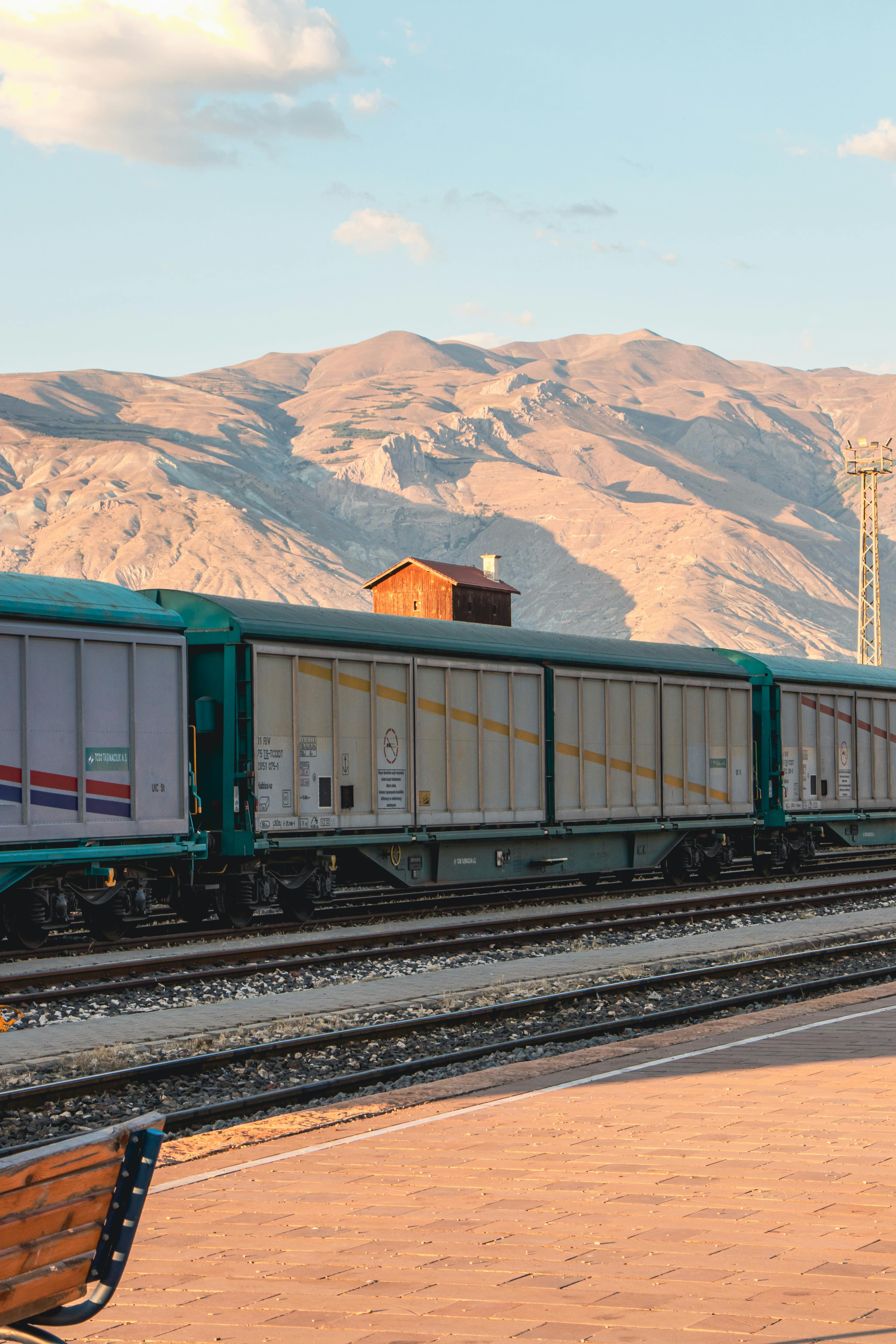 Train at a Desert Railway Station · Free Stock Photo