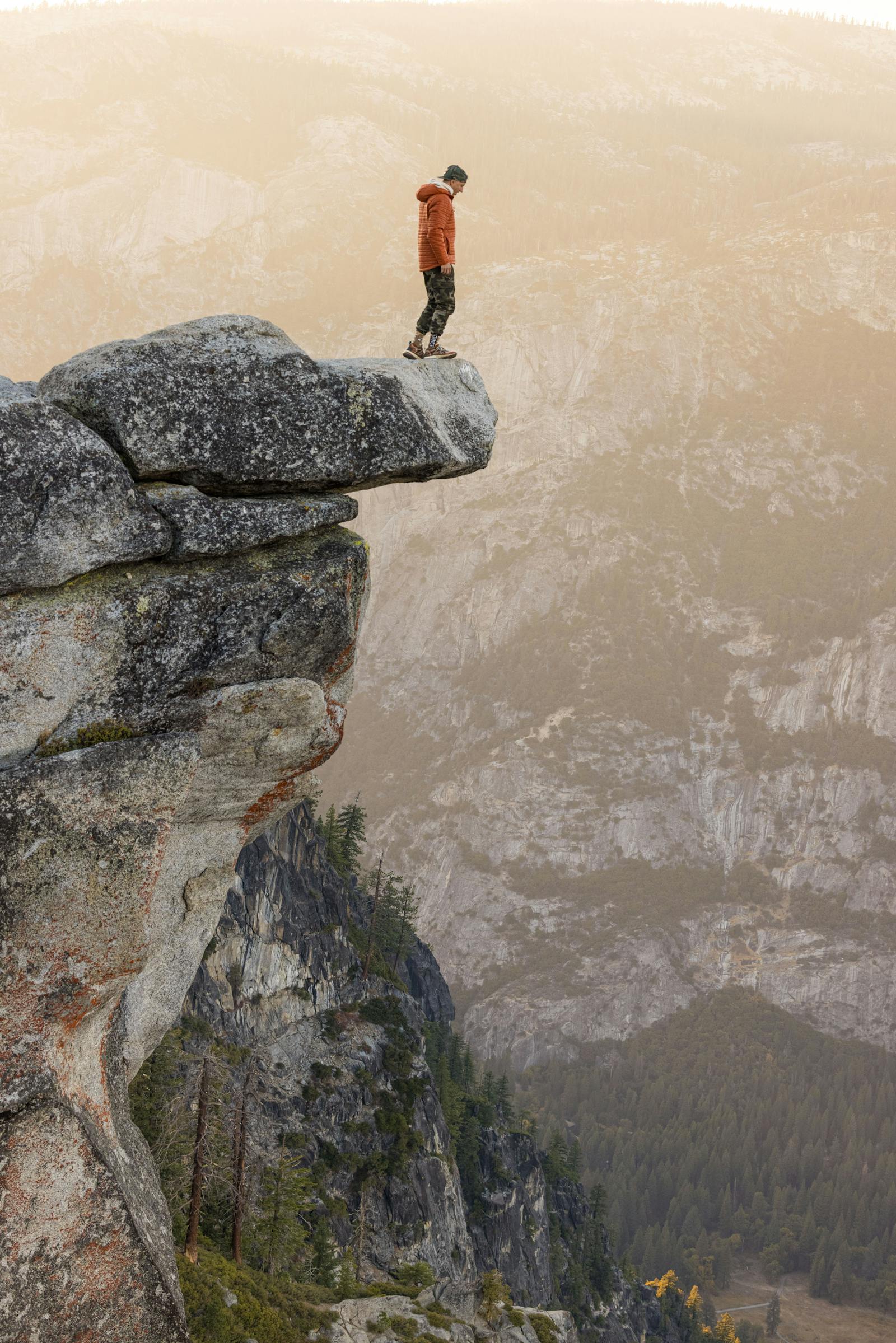 A Man Standing On Cliff Photos, Download The BEST Free A Man Standing On Cliff Stock Photos & HD ...