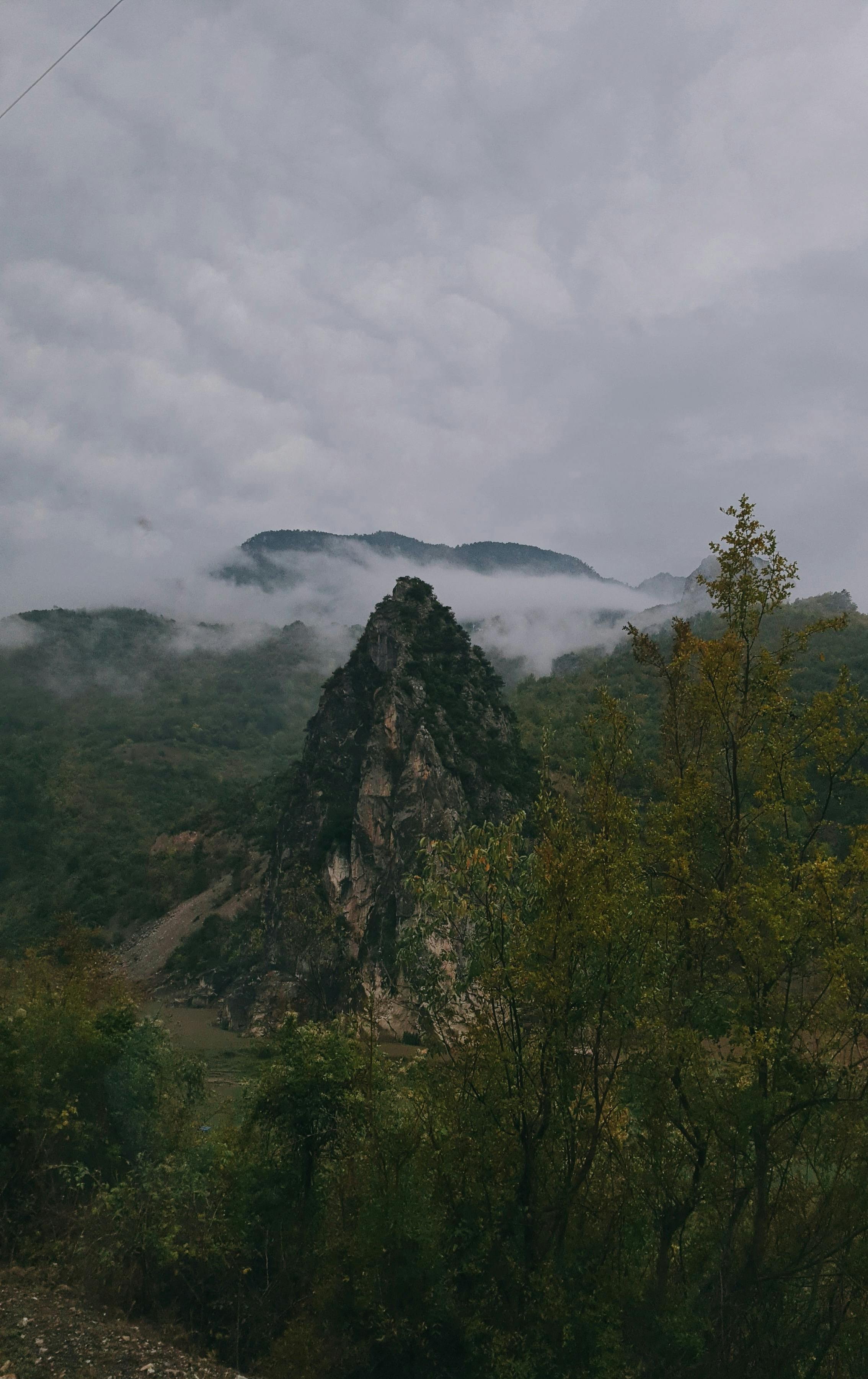 Spiky and Rocky Mountain · Free Stock Photo