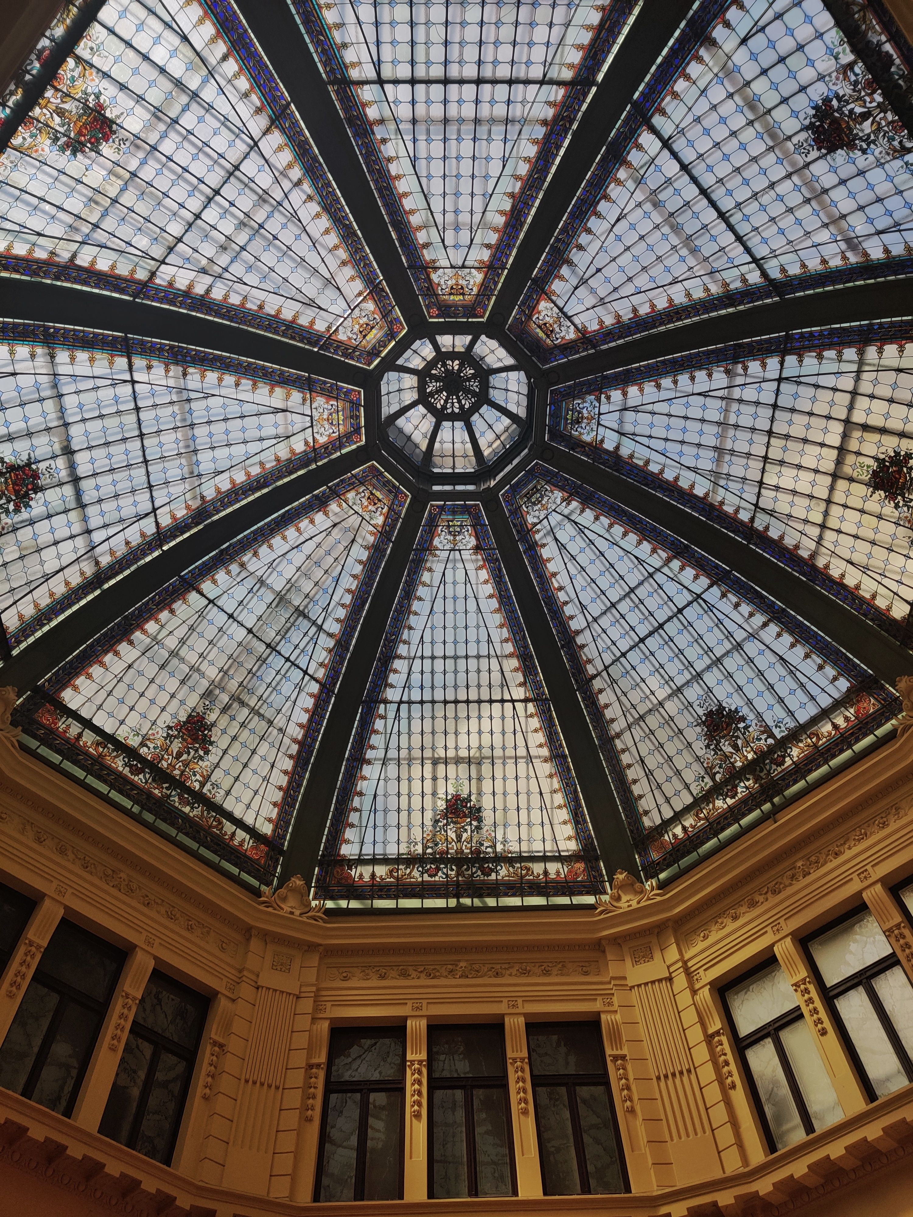 Windows on Ceiling on Building Dome · Free Stock Photo
