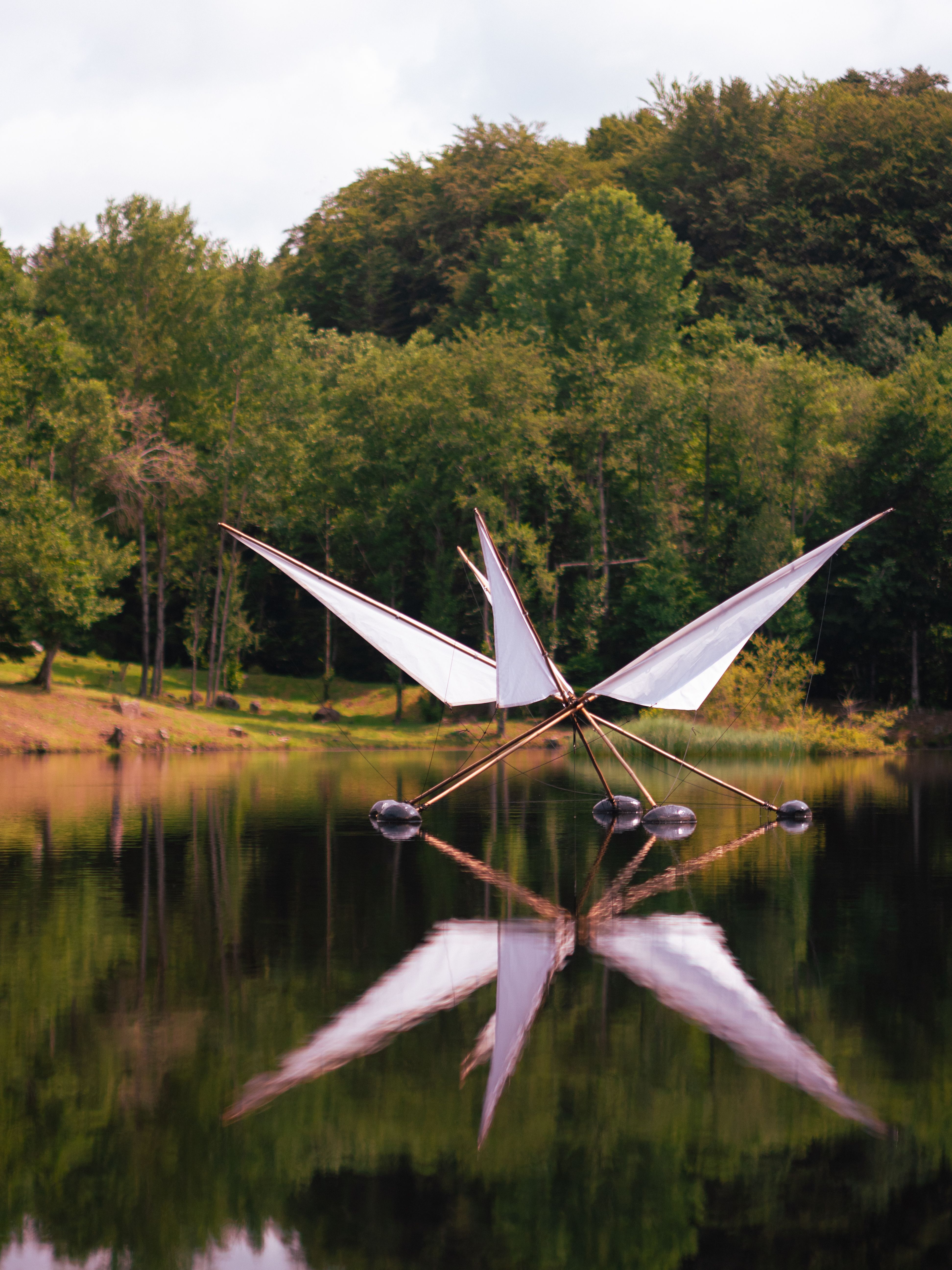 Reflection of Sail in a Lake · Free Stock Photo