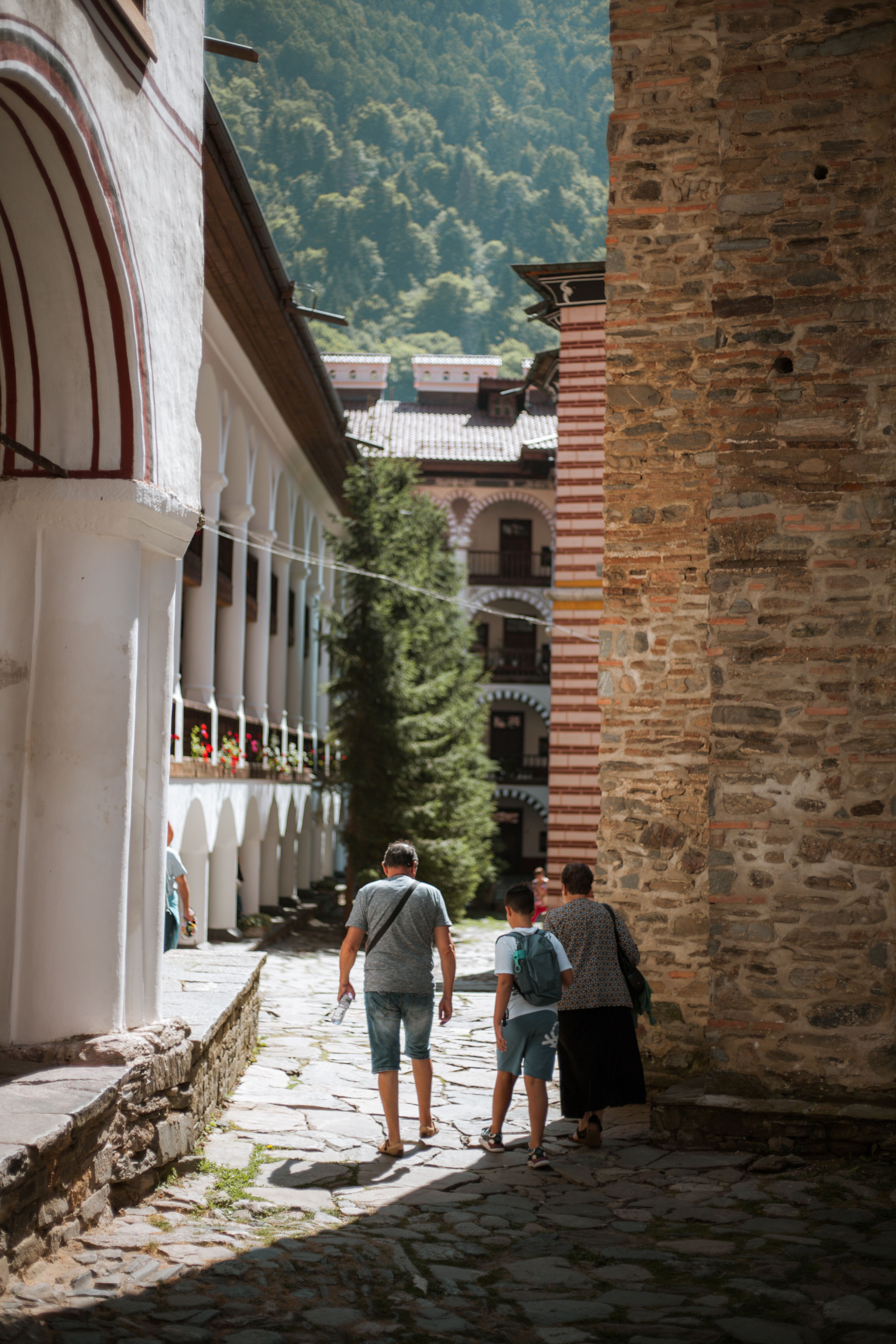 Tourist Dad Photos, Download The BEST Free Tourist Dad Stock Photos ...