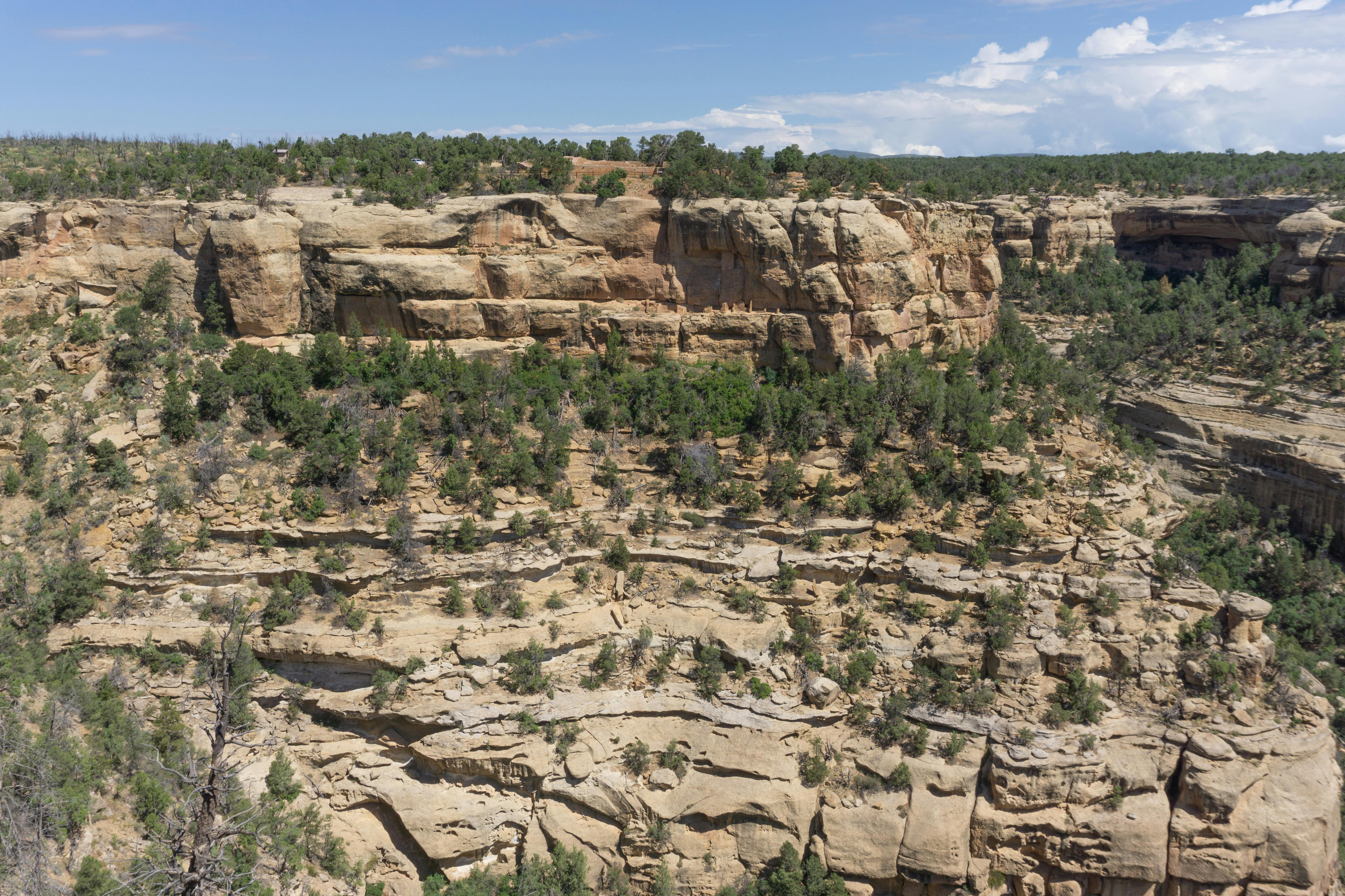 Mesa Verde Canyon Rim 2 · Free Stock Photo