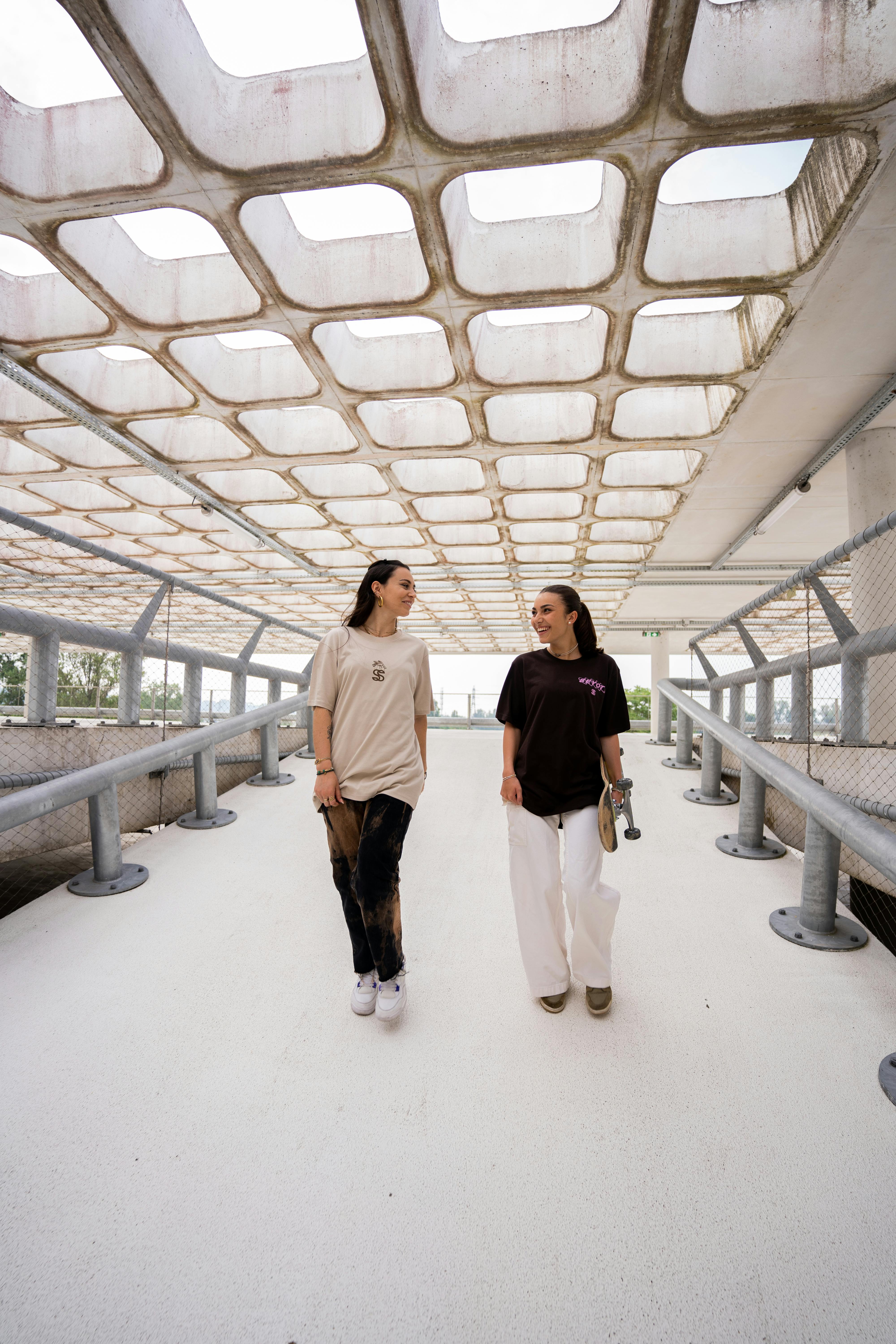 Fashion Week Collection Walk Of Street Wer Brand Photos, Download The ...