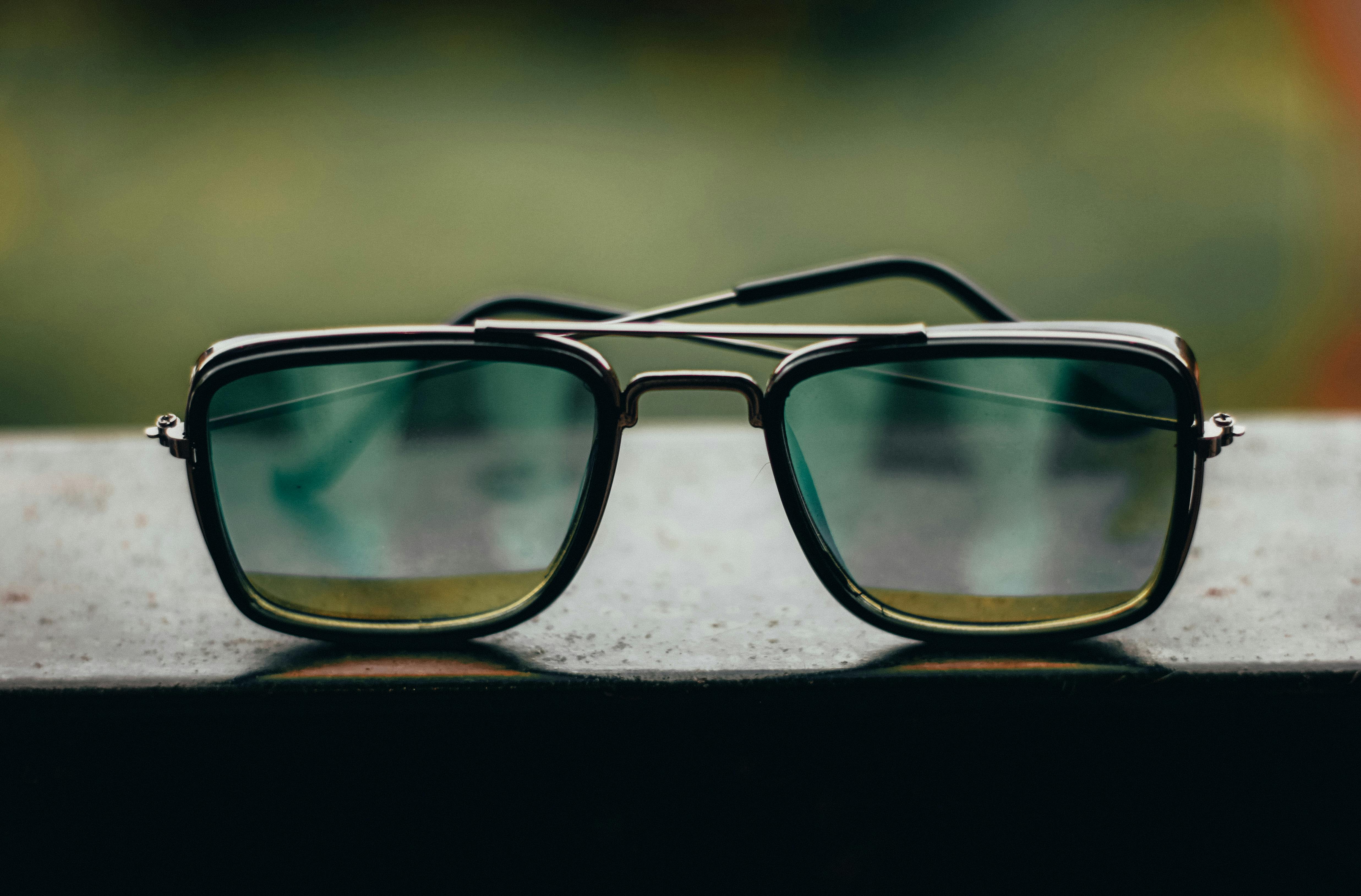 Lens Tint Photos, Download The BEST Free Lens Tint Stock Photos & HD Images