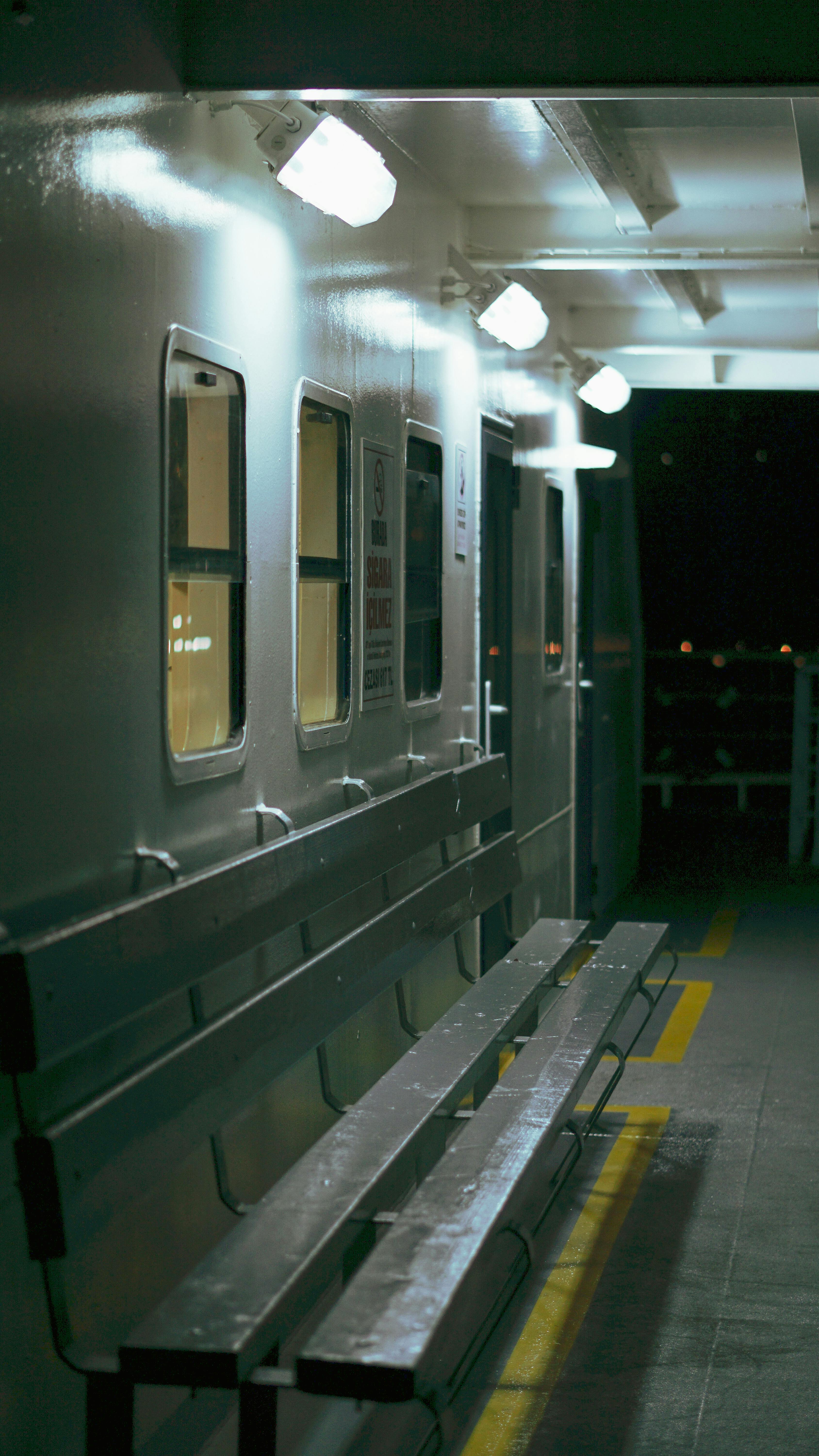 Illuminated Bench at Night · Free Stock Photo