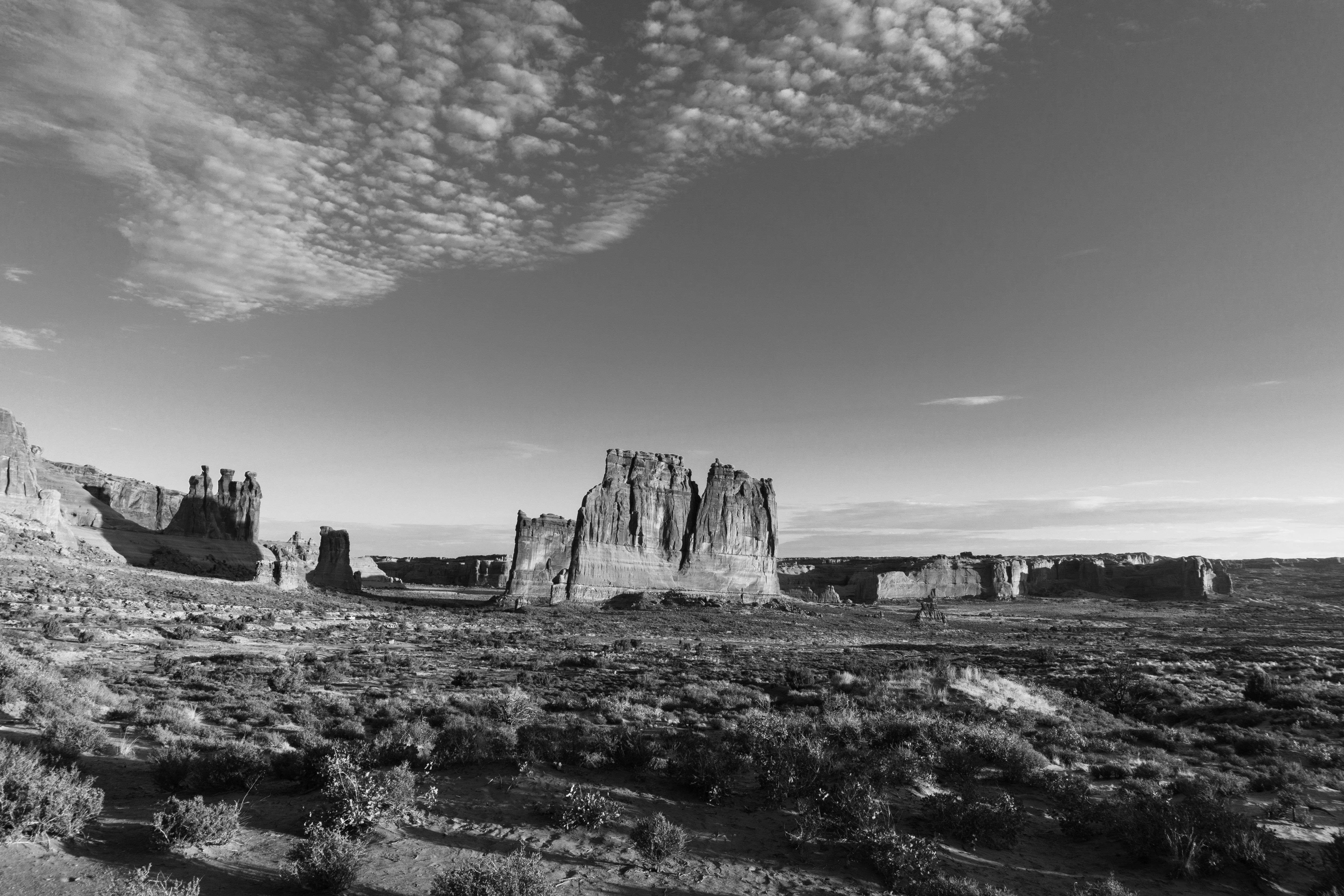 Rock Formations on Prairie in Utah · Free Stock Photo