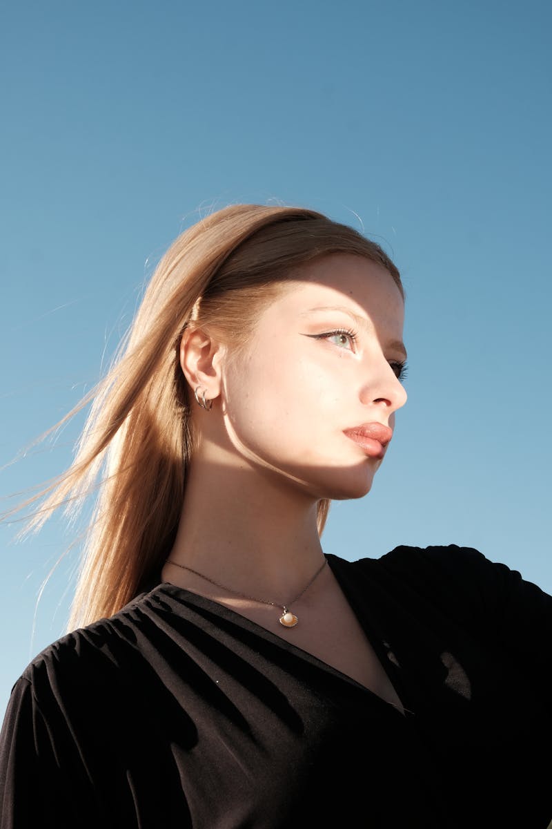 Woman Light Photos, Download The BEST Free Woman Light Stock Photos ...