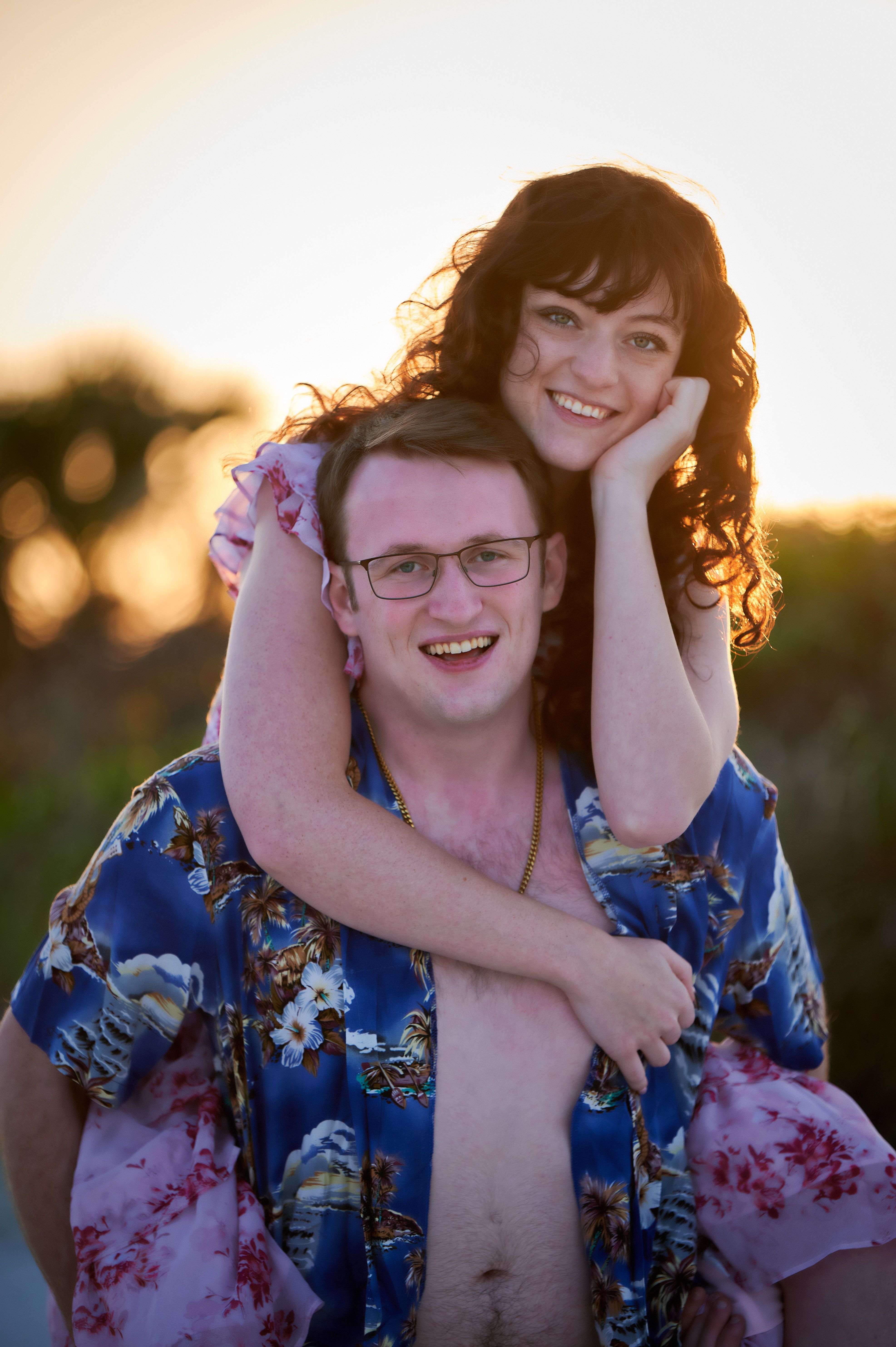 Man Carrying Woman Piggyback · Free Stock Photo