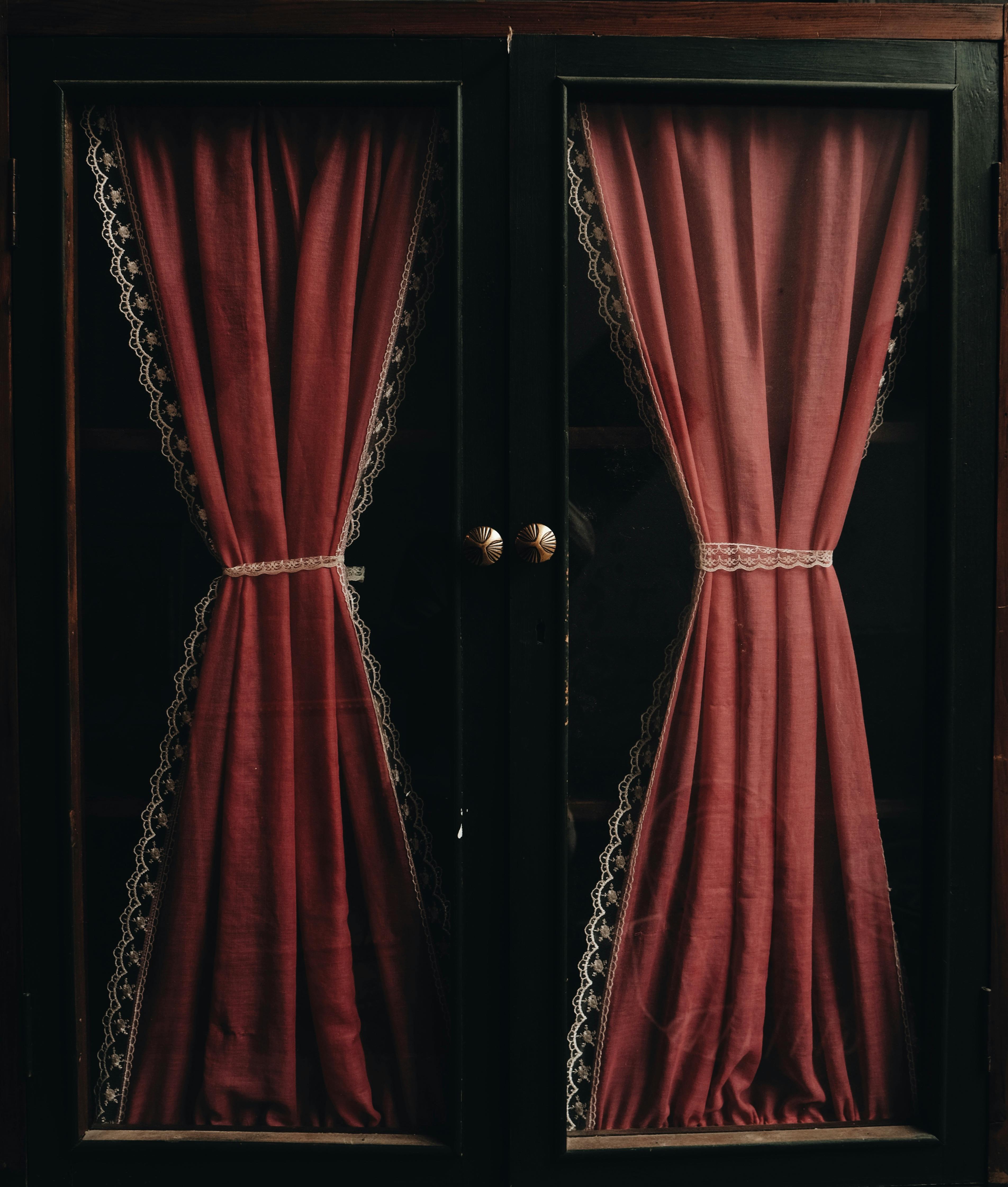 Red Curtain · Free Stock Photo