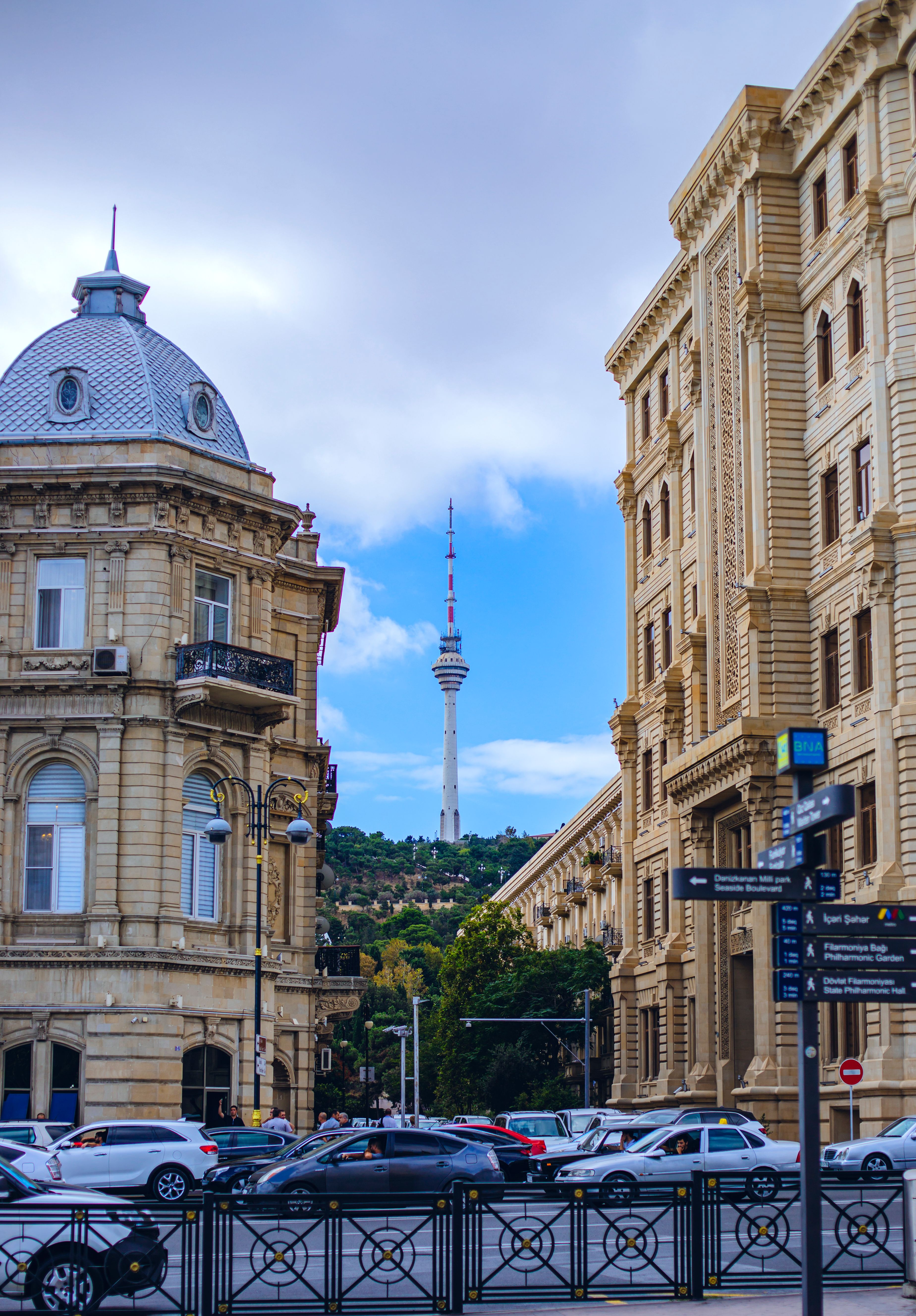 Cars on a Street in Baku · Free Stock Photo