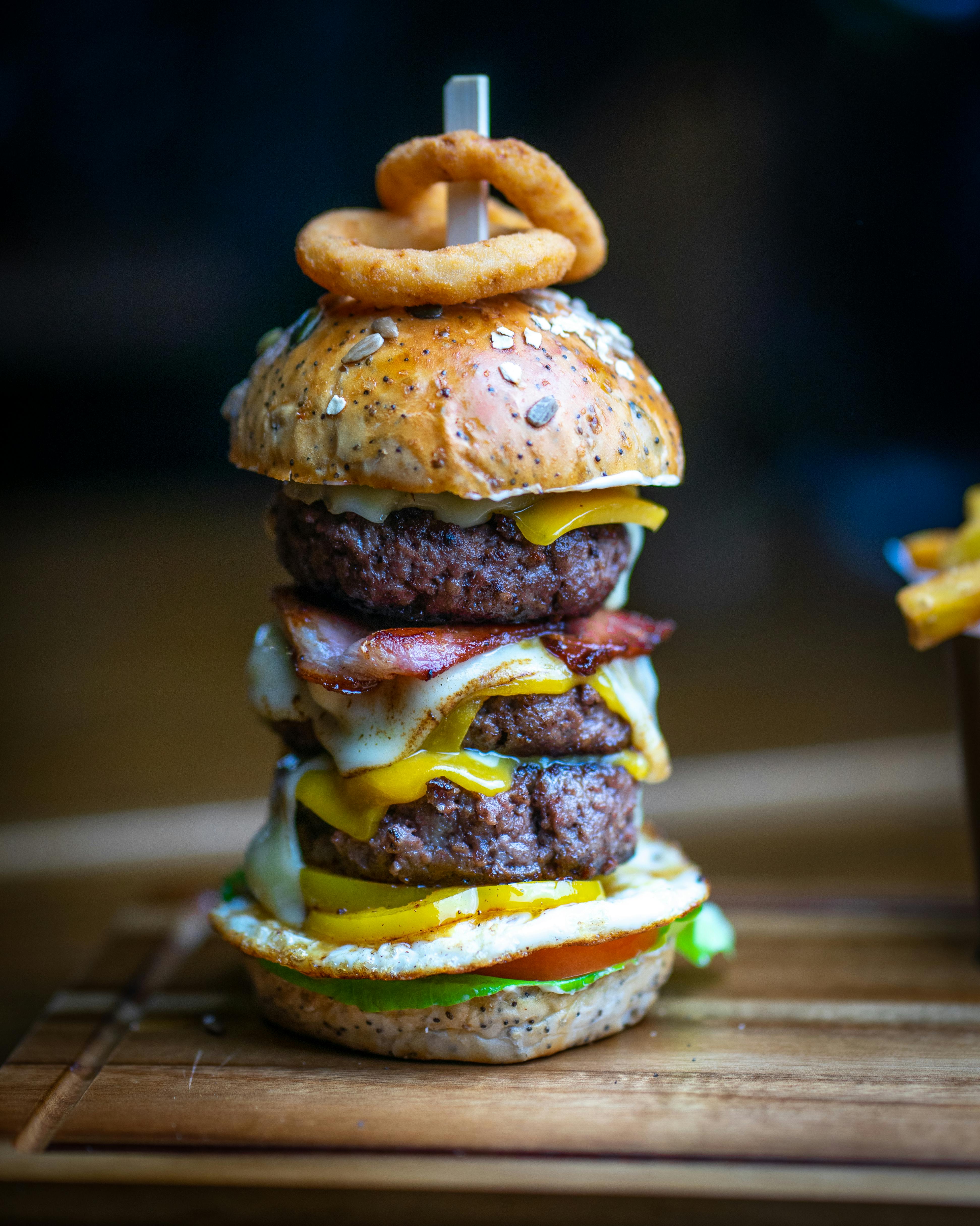 Huge Burger Photos, Download The BEST Free Huge Burger Stock Photos ...