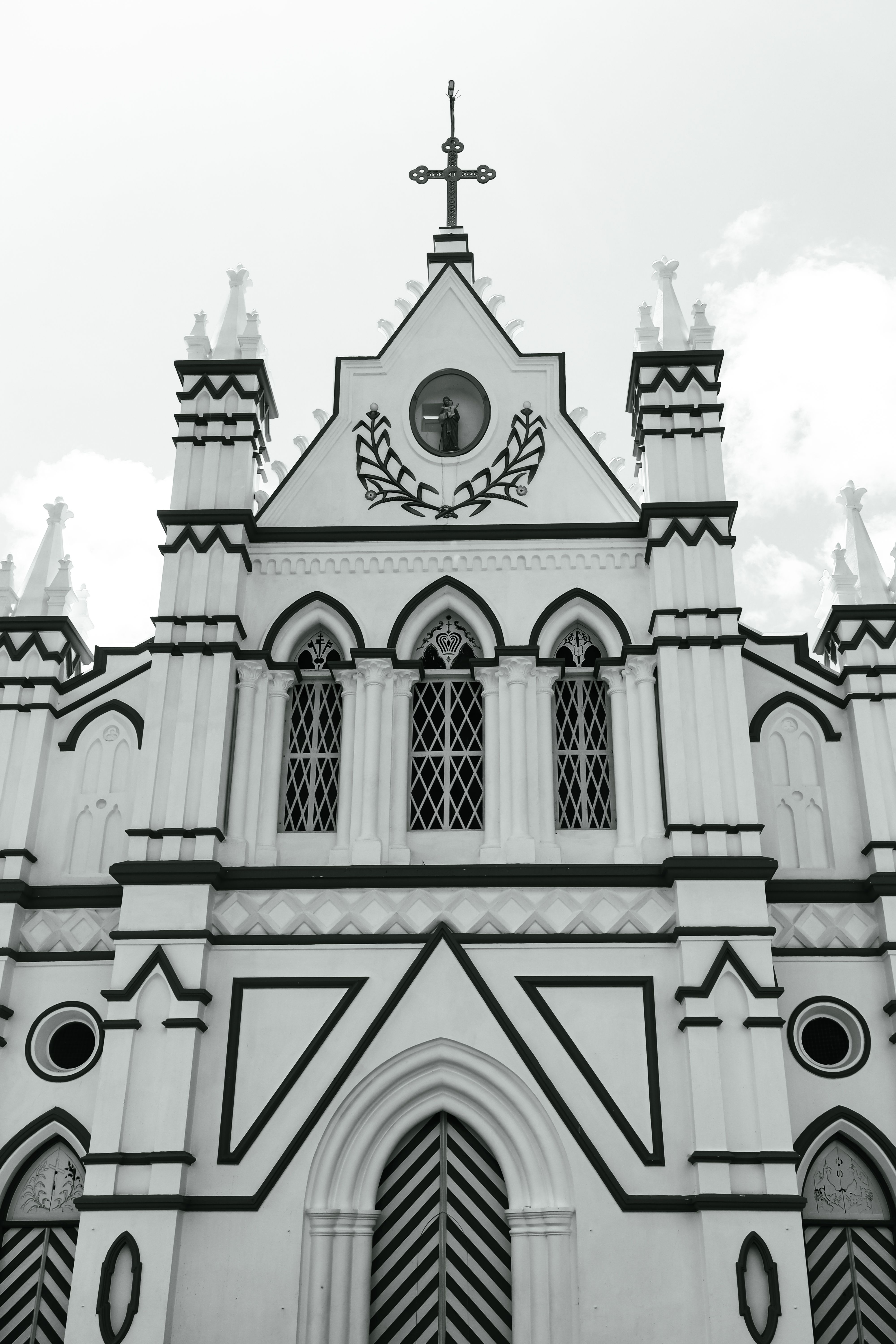Facade of the Basilica of St. Mary, Champakulam, India · Free Stock Photo