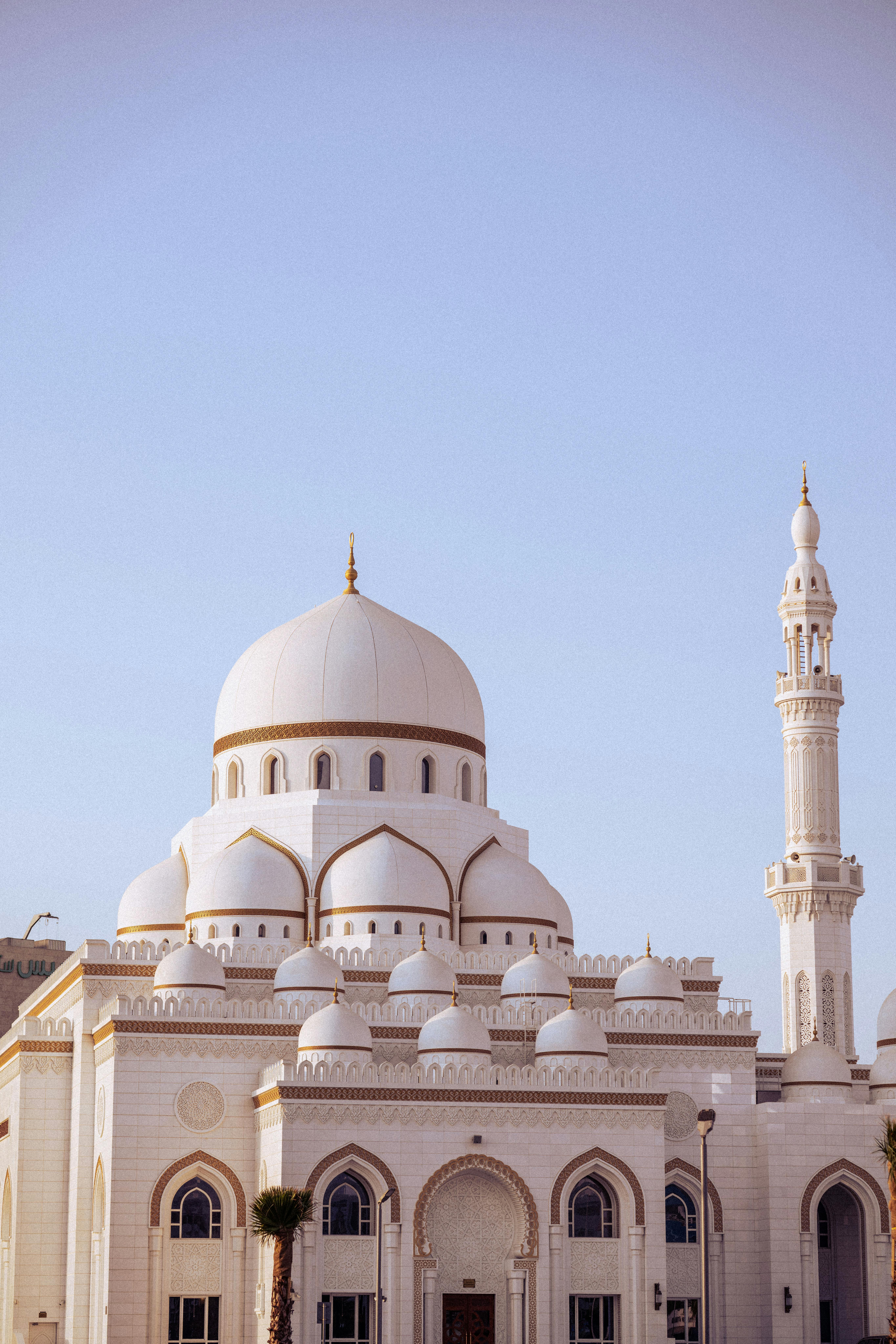View of the Sheikh Rashid Al Maktoum Mosque in Dubai, UAE · Free Stock ...