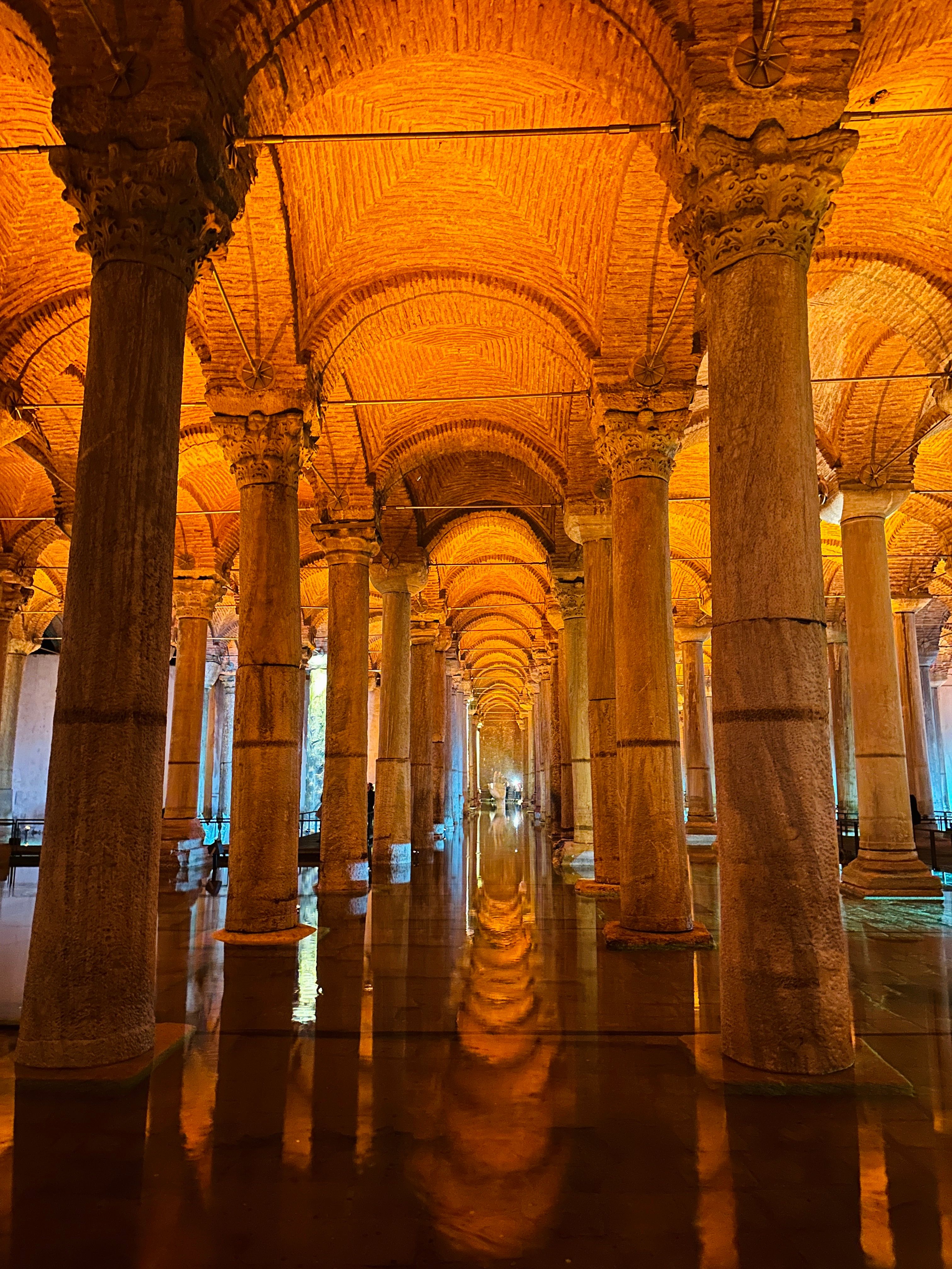 Illuminated Interior of Basilica Cistern in Istanbul, Turkey · Free ...