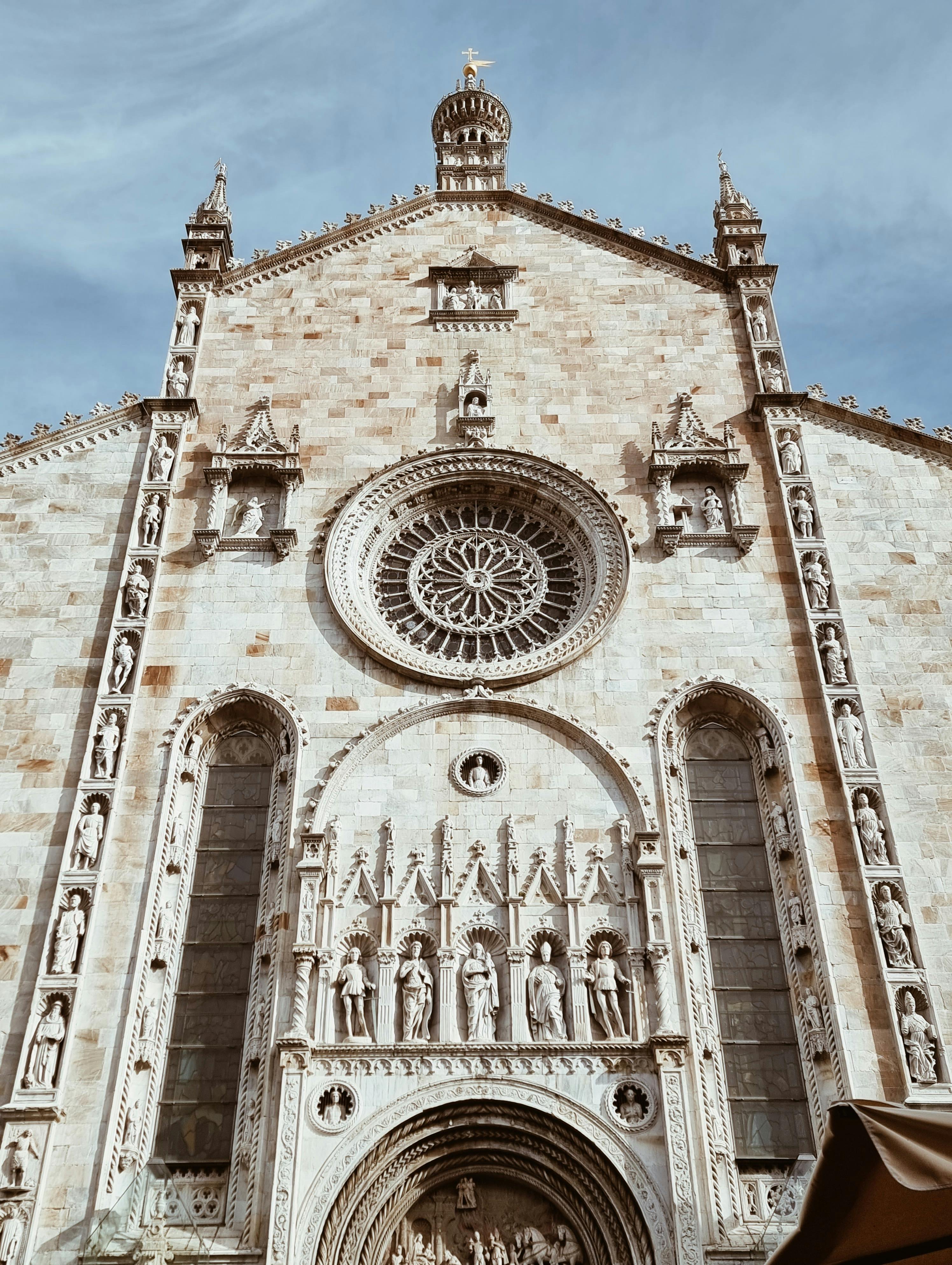 Facade of Saint Mary Assunta Cathedral in Como in Italy · Free Stock Photo