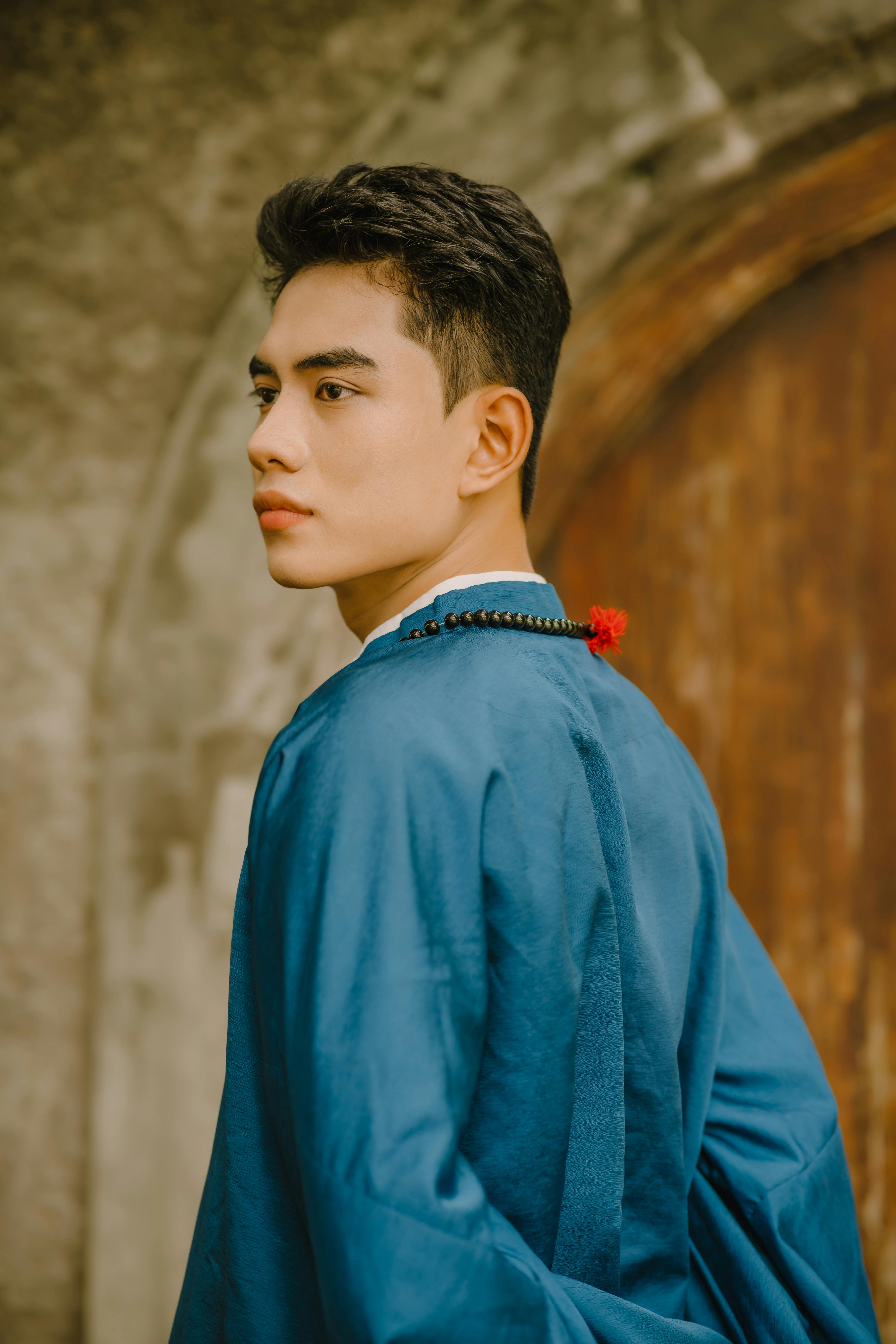 Old Man In Robe Photos, Download The BEST Free Old Man In Robe Stock ...