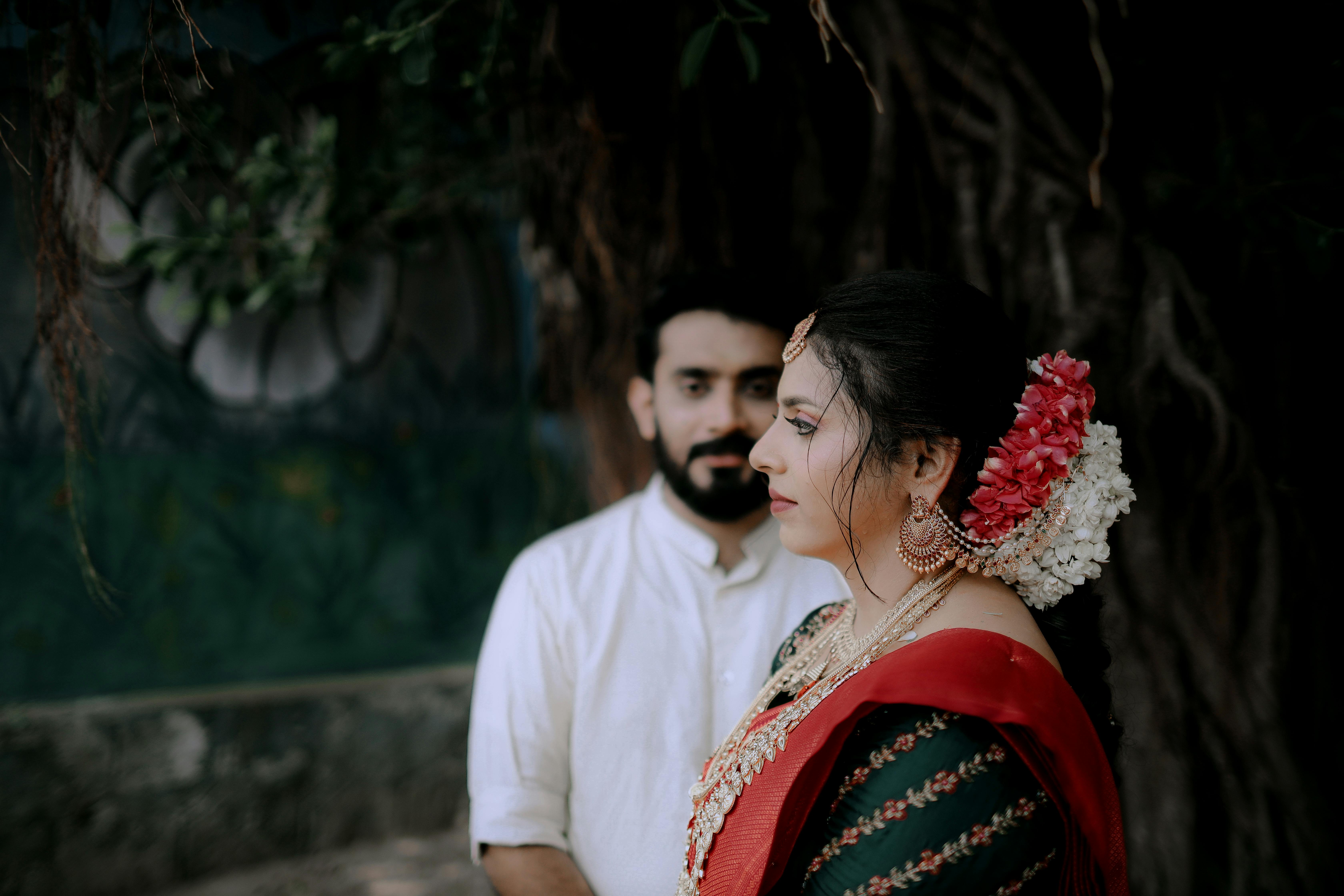 Indian Men In Saree Portrait Photos, Download The BEST Free Indian Men ...