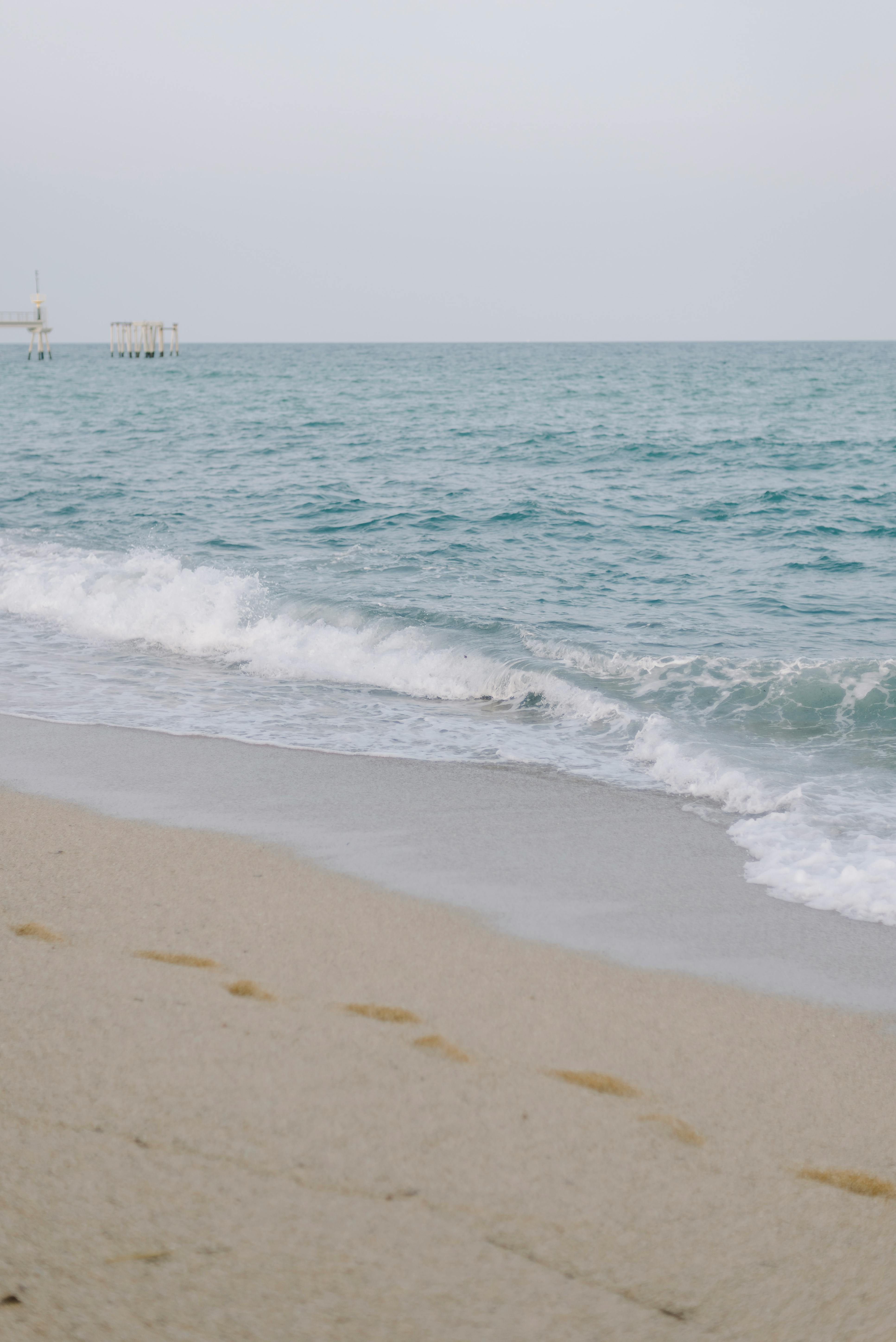 Wave Beach Photos, Download The BEST Free Wave Beach Stock Photos & HD ...