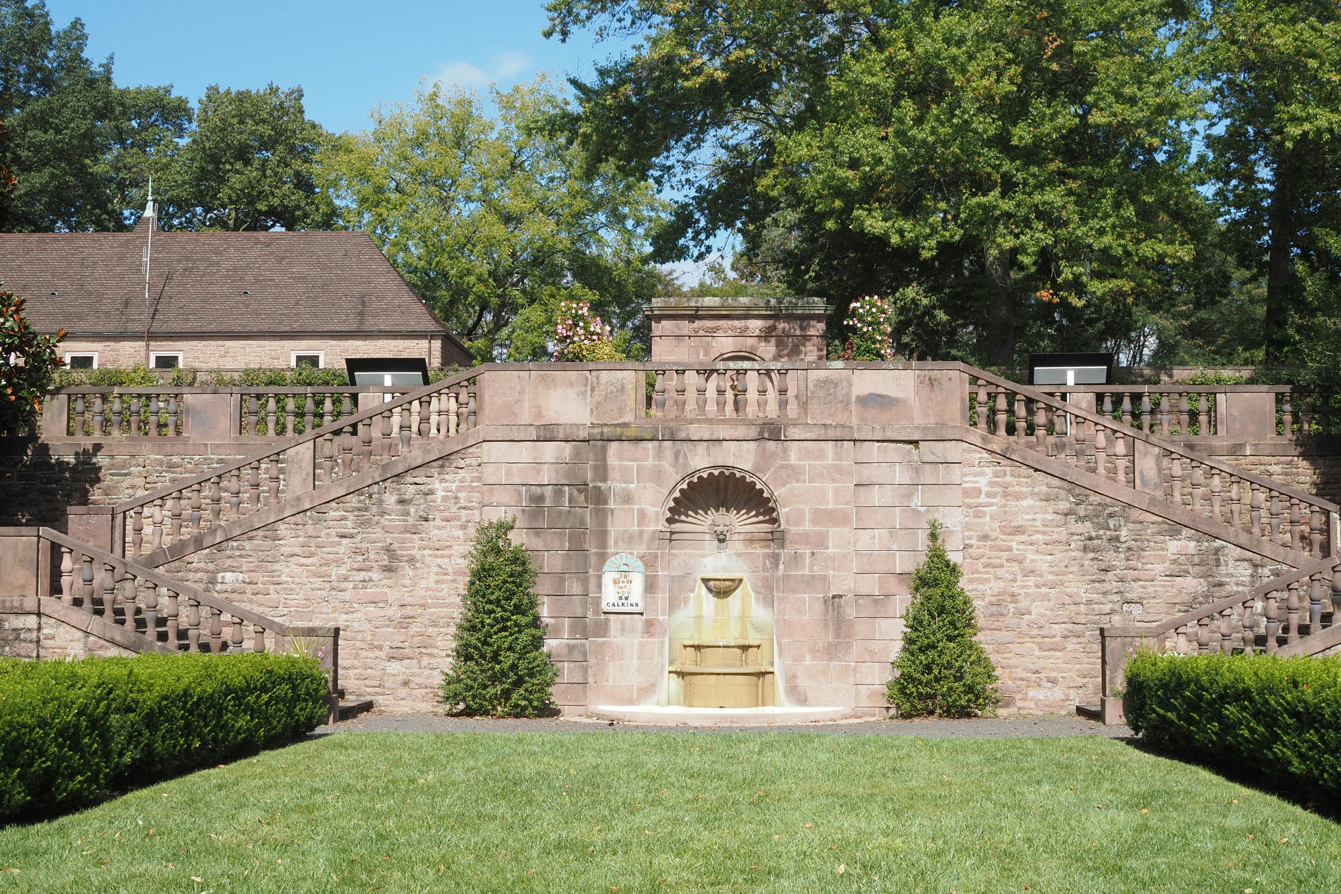 Stone Wall and Stairs in Tyler Gardens in Pennsylvania in USA · Free ...