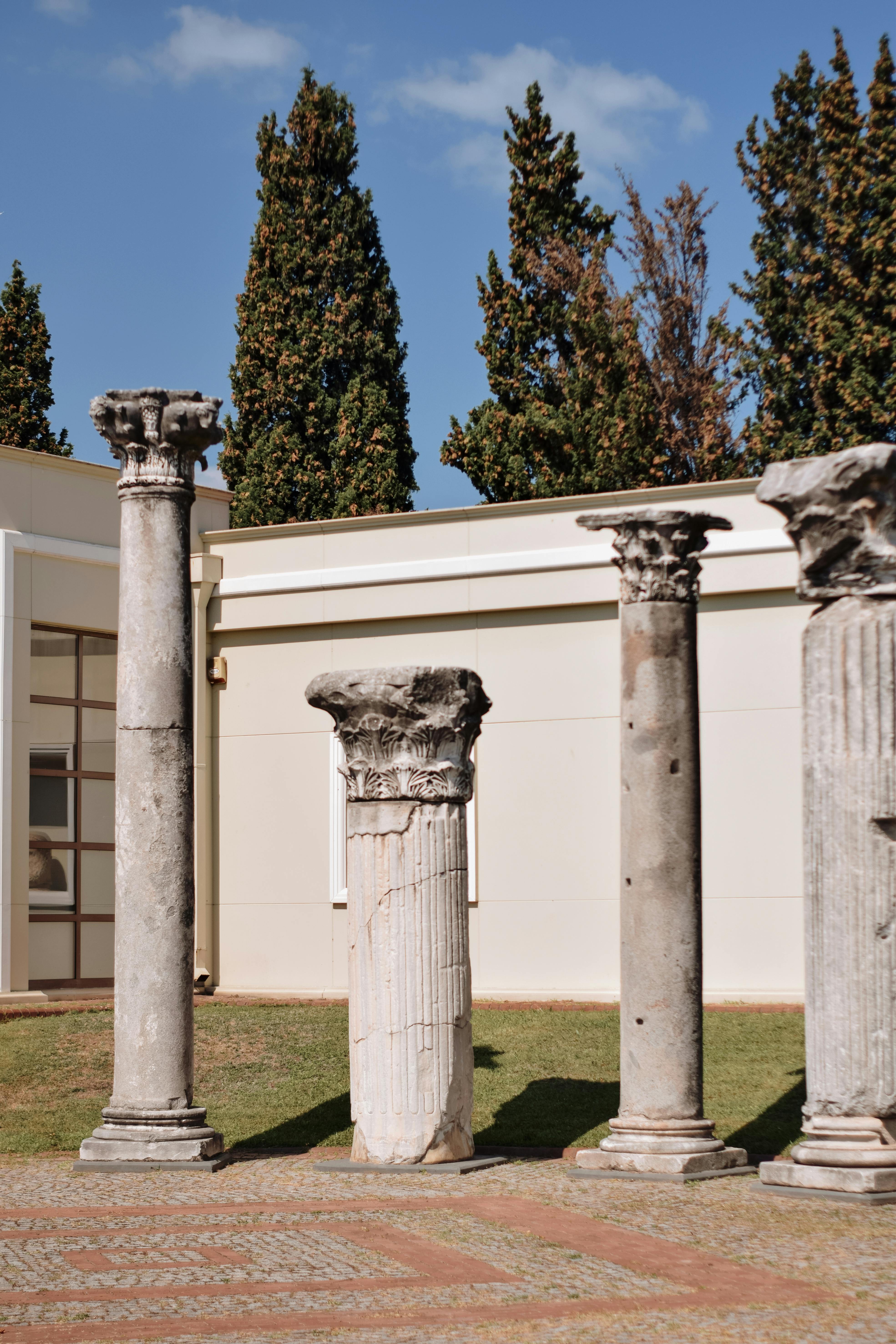 Ancient Columns and Their Chapiters in Kocaeli Museum · Free Stock Photo