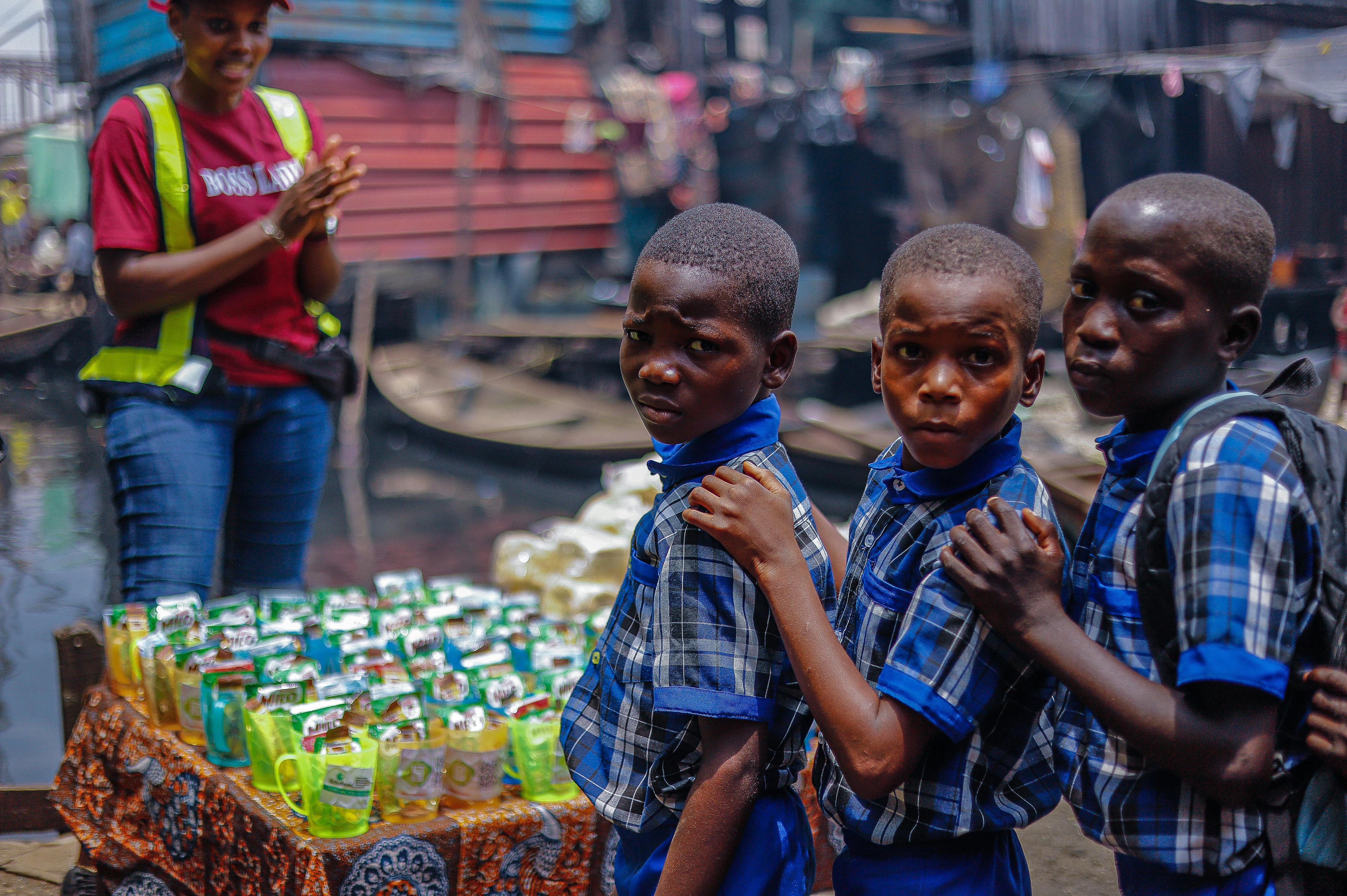 Childhood Pỏo Photos, Download The BEST Free Childhood Pỏo Stock Photos ...