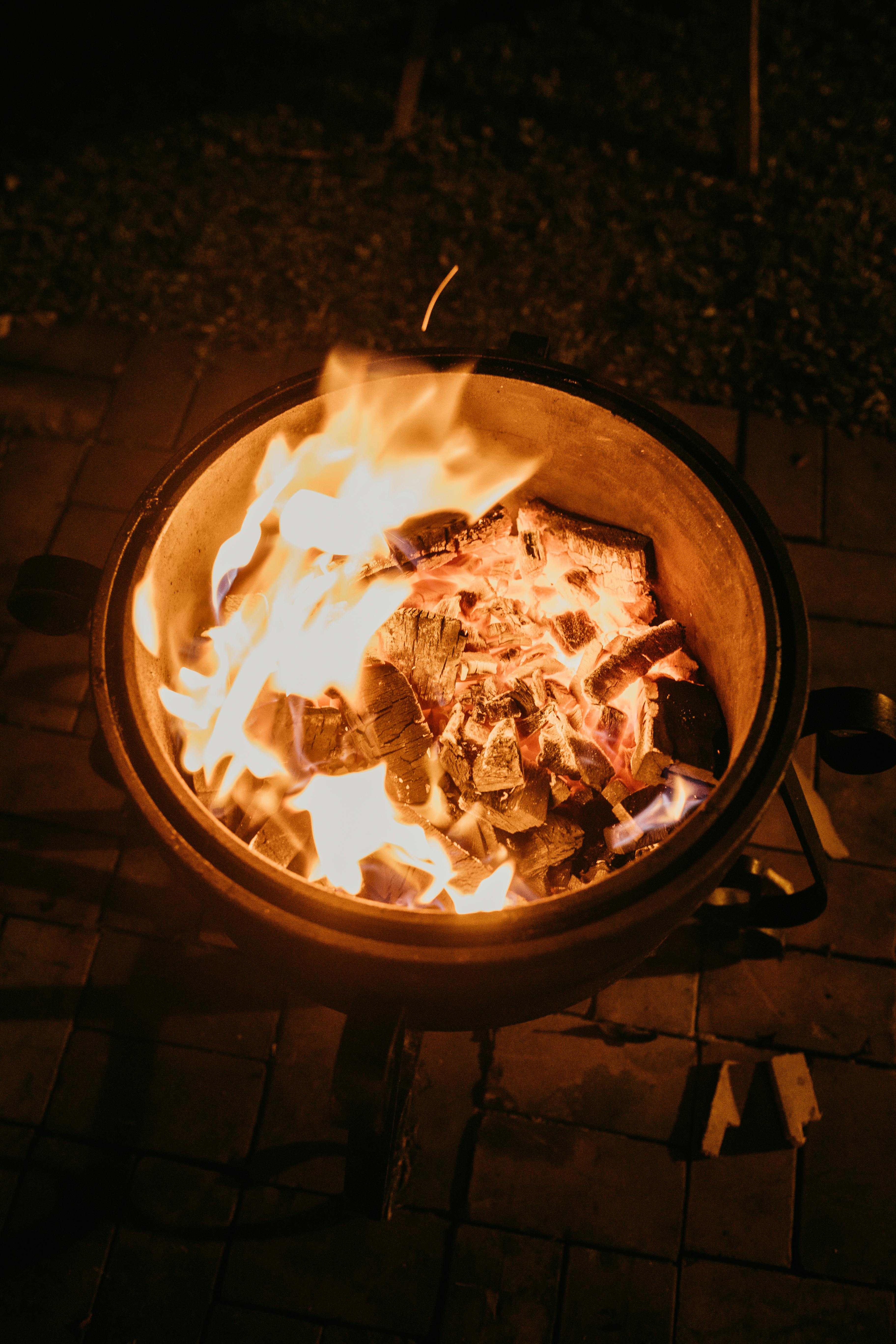 Foto stok gratis tentang alat barbecue, api, api oranye, api ...