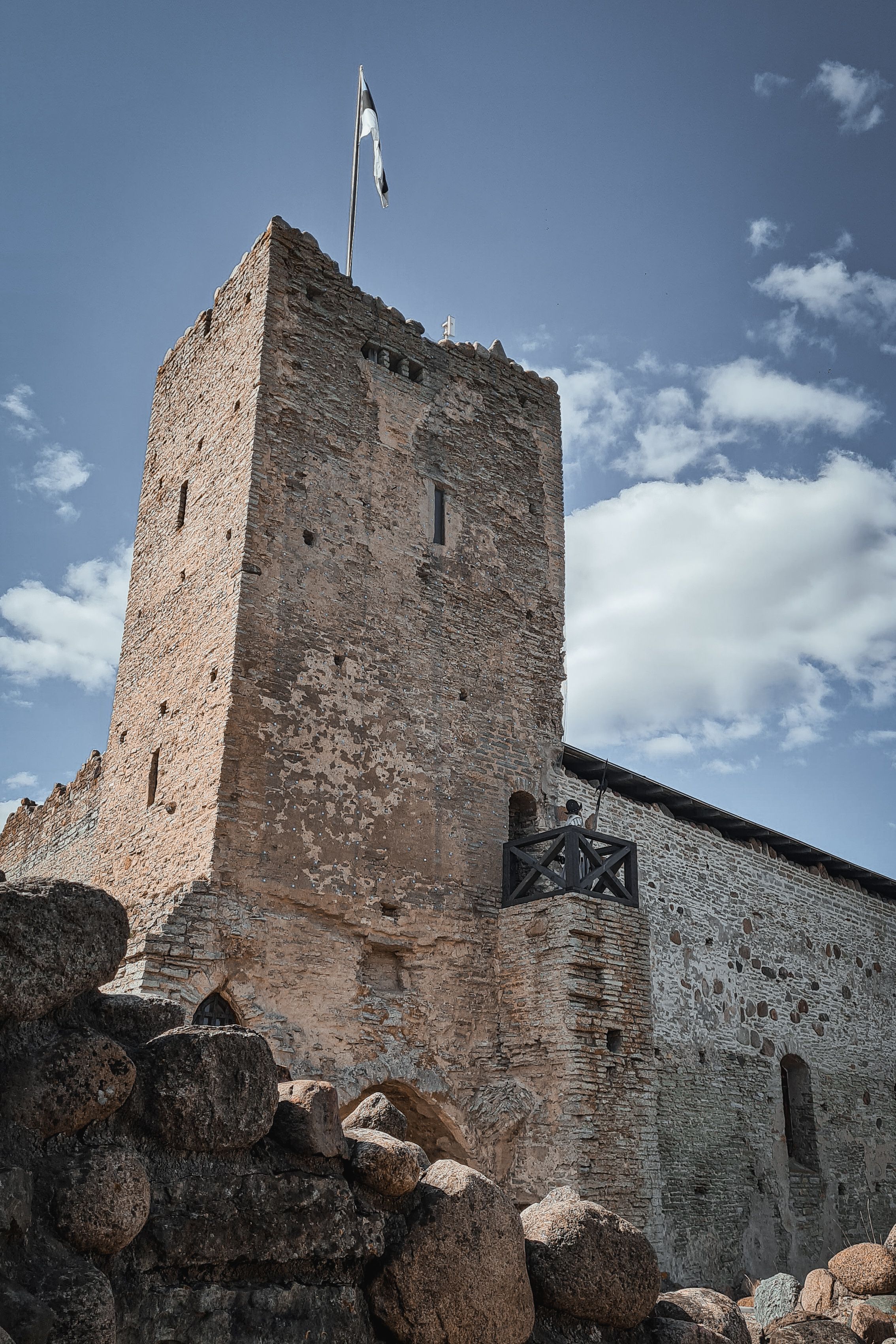 Tower of Medieval Rakvere Linnus Castle in Estonia · Free Stock Photo