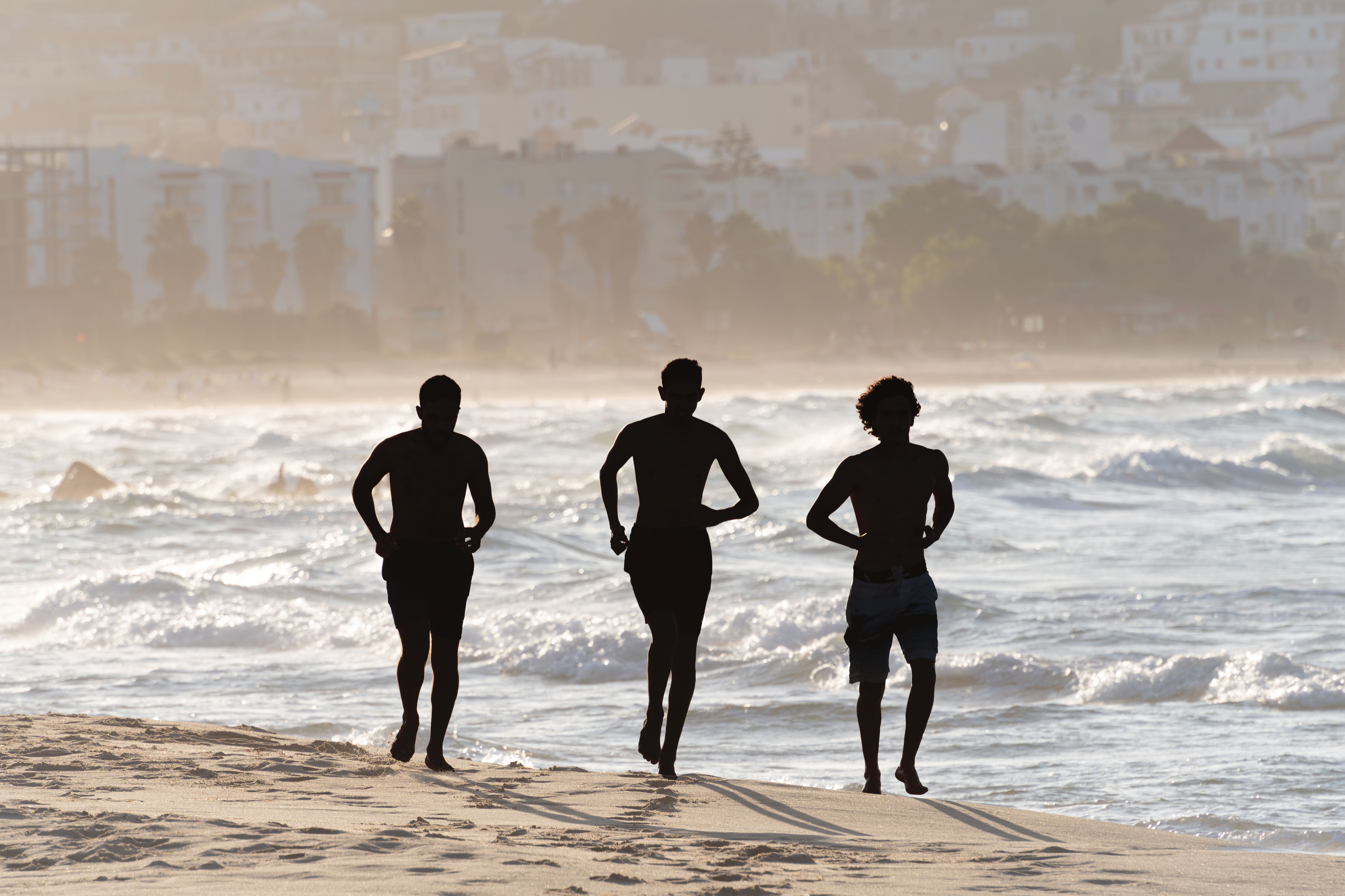 Beach Jogging Photos, Download The BEST Free Beach Jogging Stock Photos ...