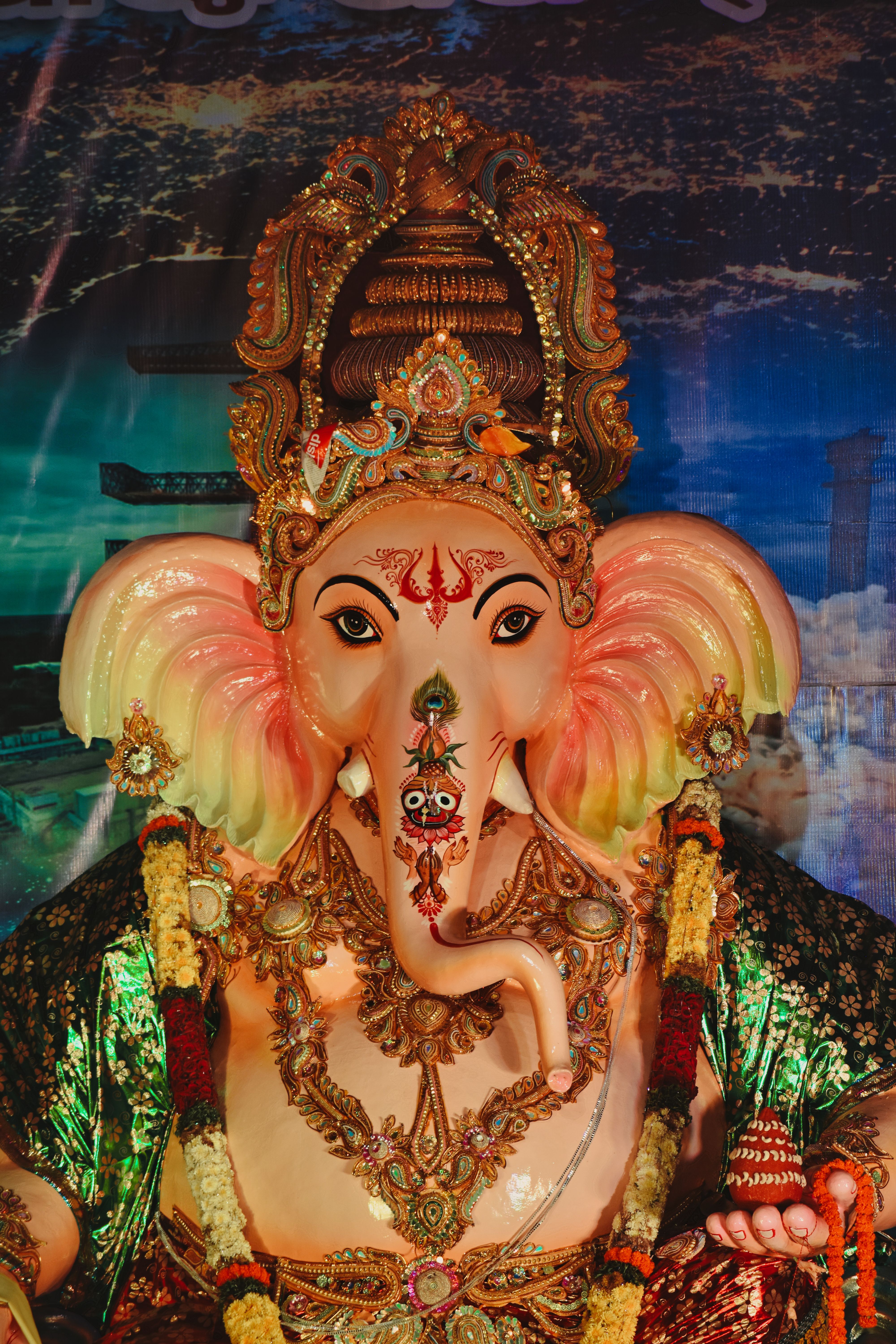 Large Ganesha Statue in Temple · Free Stock Photo