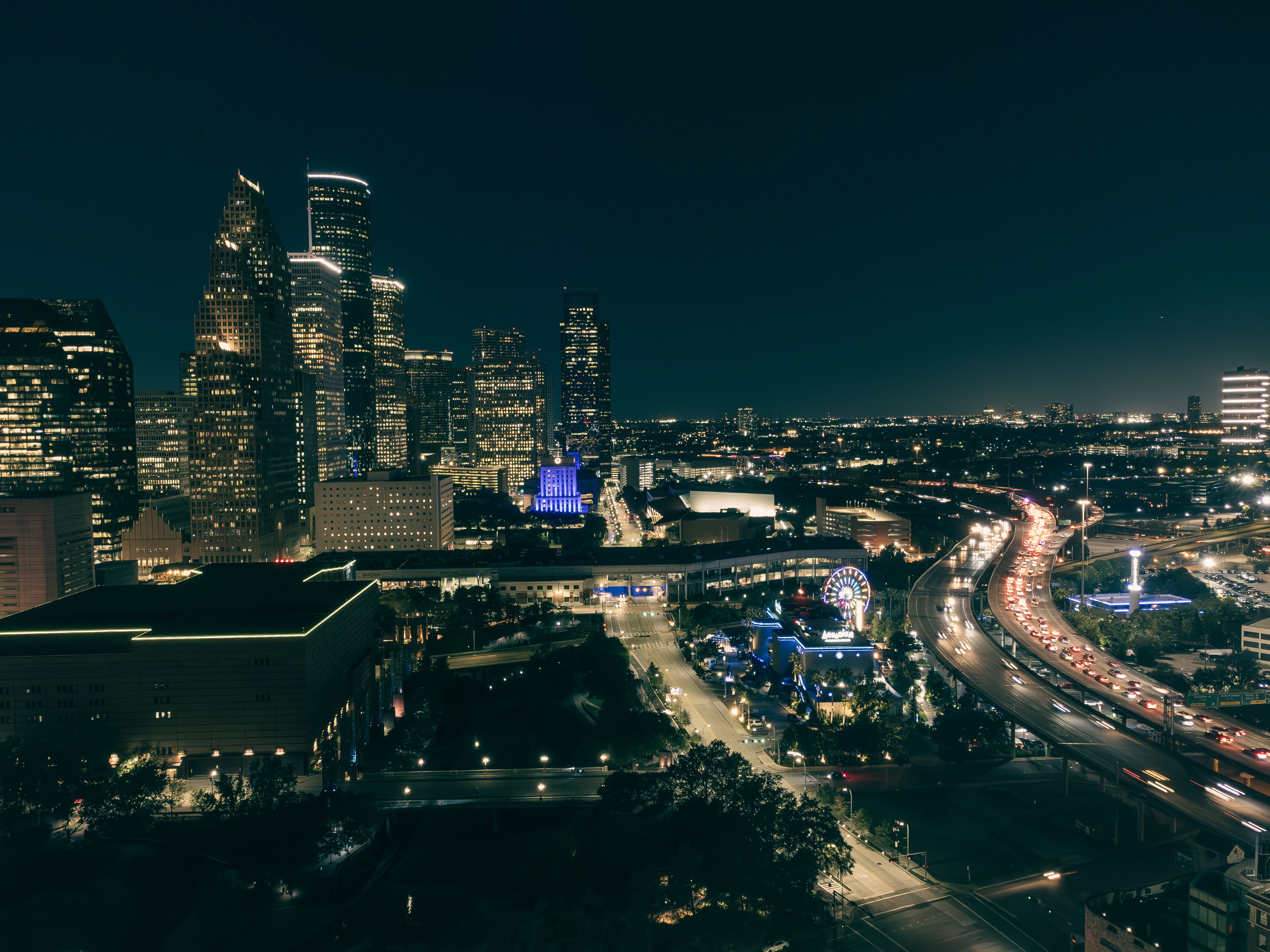 View of a City at Night · Free Stock Photo