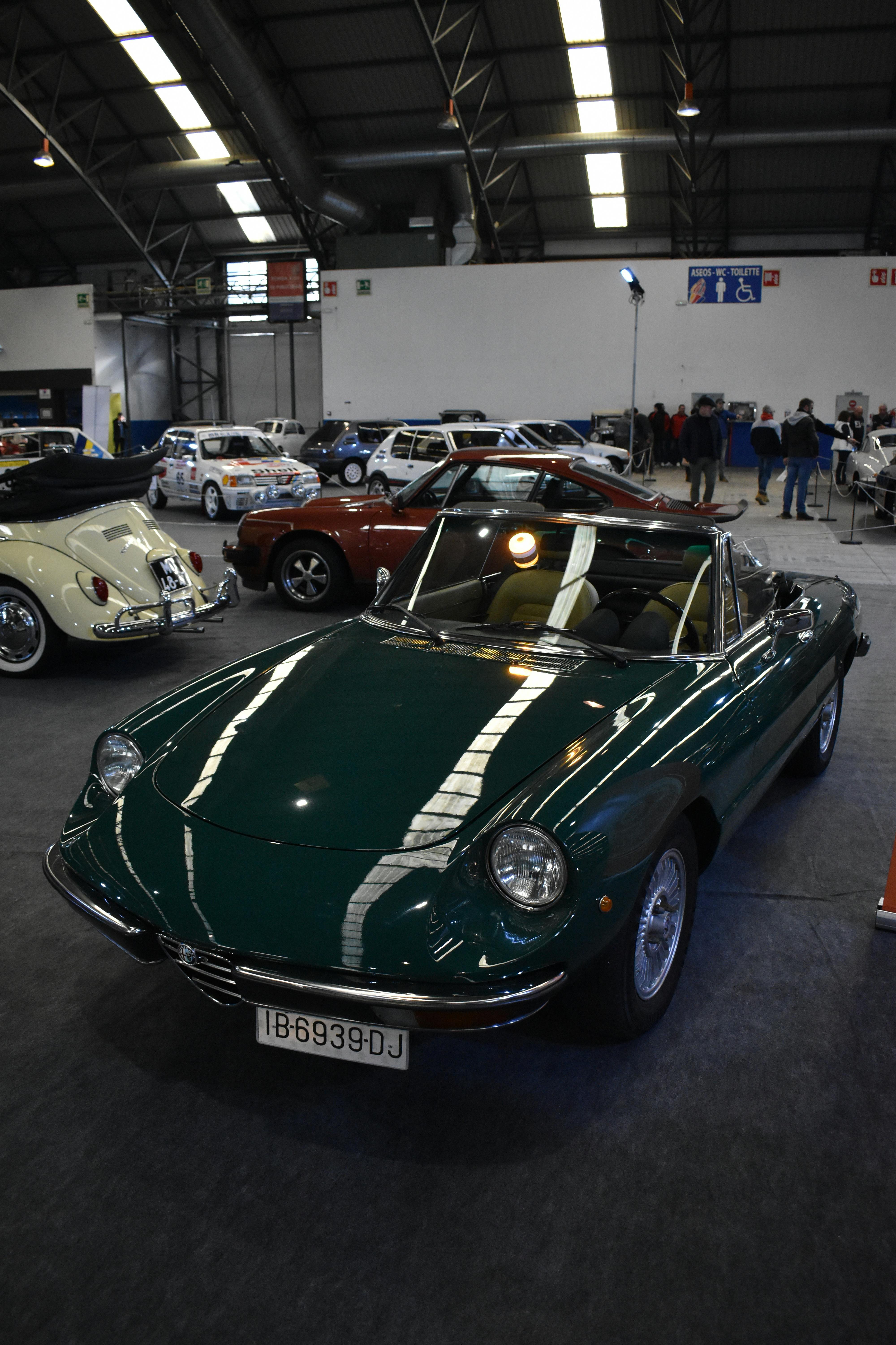 Adrián Alves - 사진