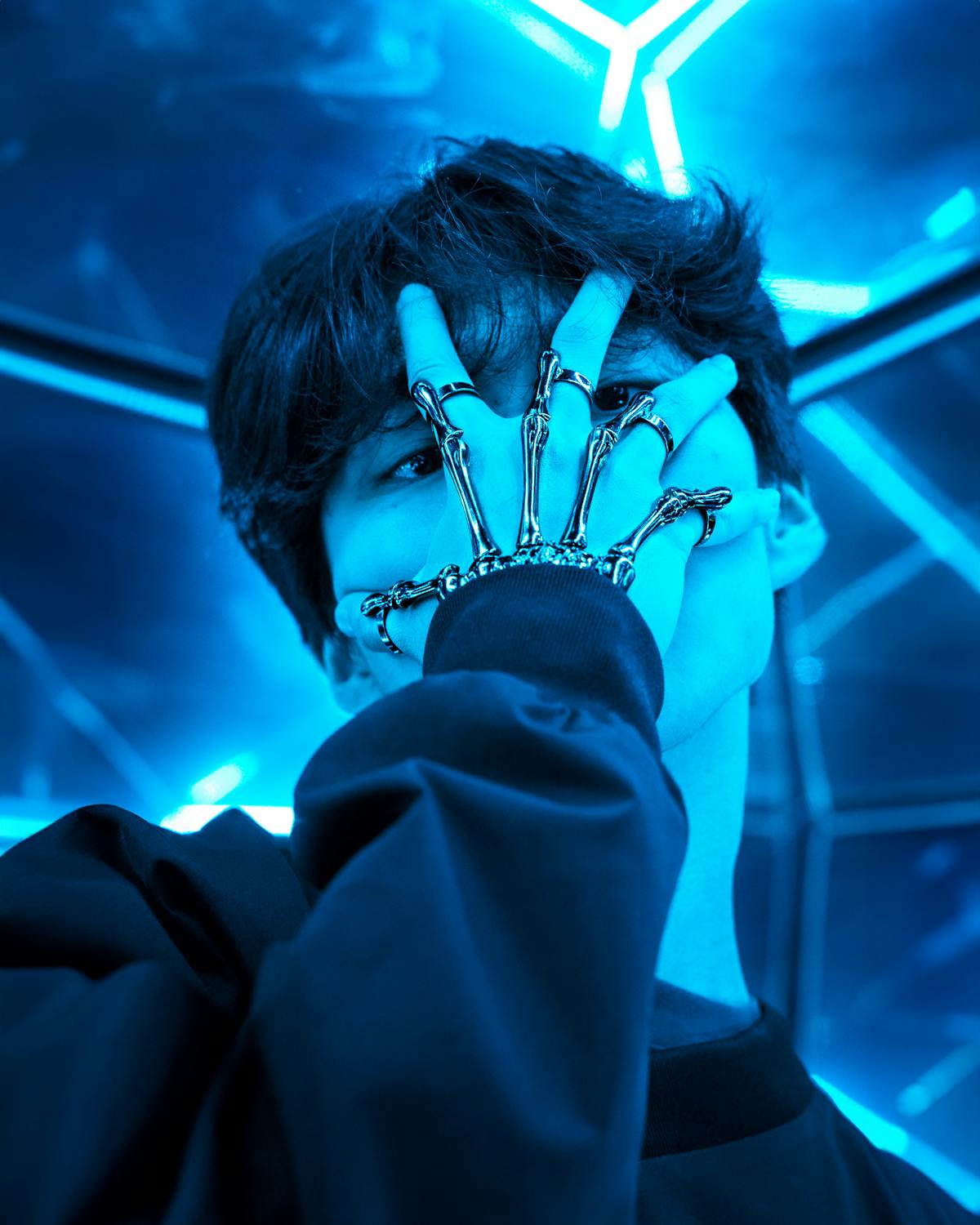 Skeleton Hand Photos, Download The BEST Free Skeleton Hand Stock Photos ...