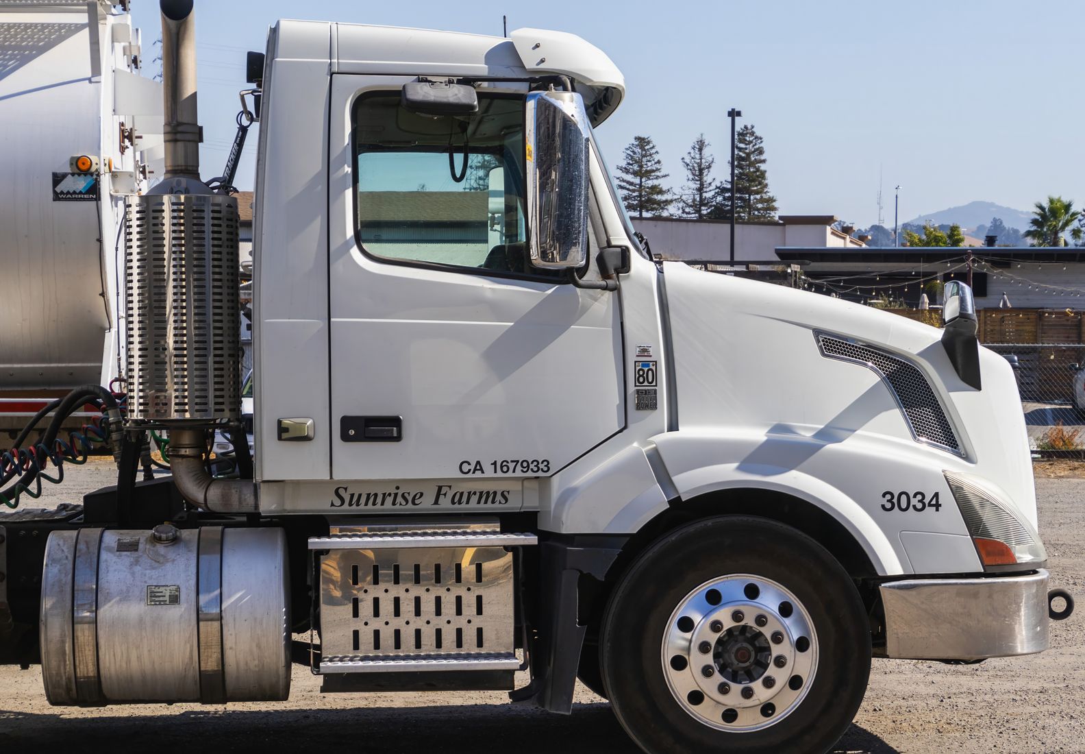 Paccar Solutions Simplifies Fleet Management for Businesses